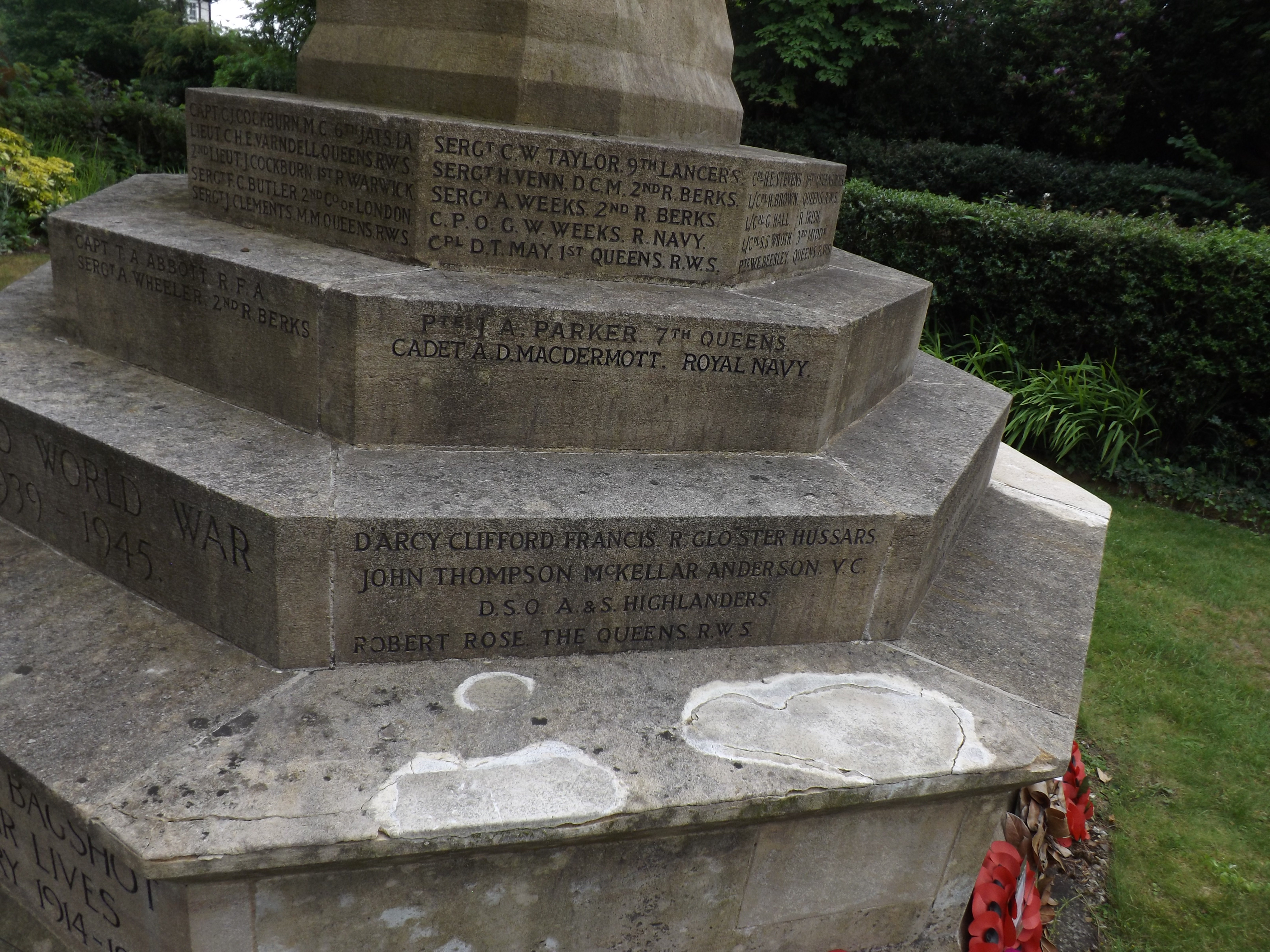 Men of Bagshot - War Memorials Online