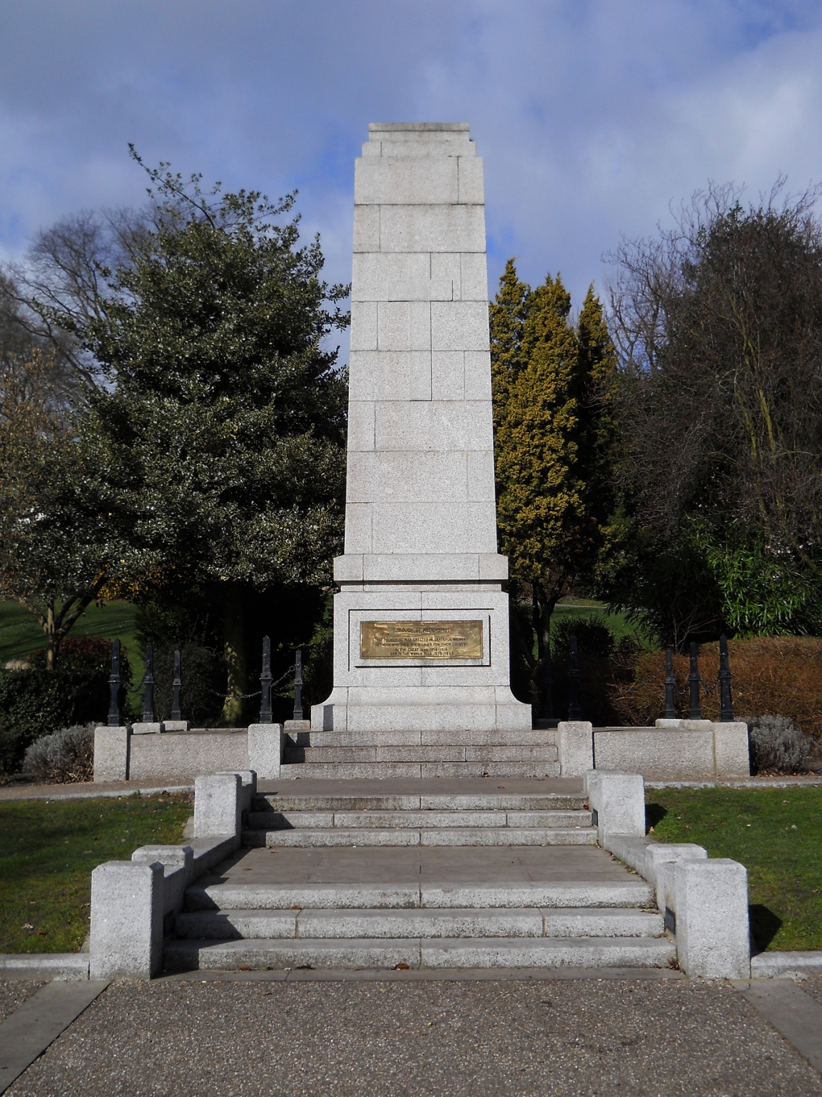 ALDERSHOT CENOTAPH - War Memorials Online