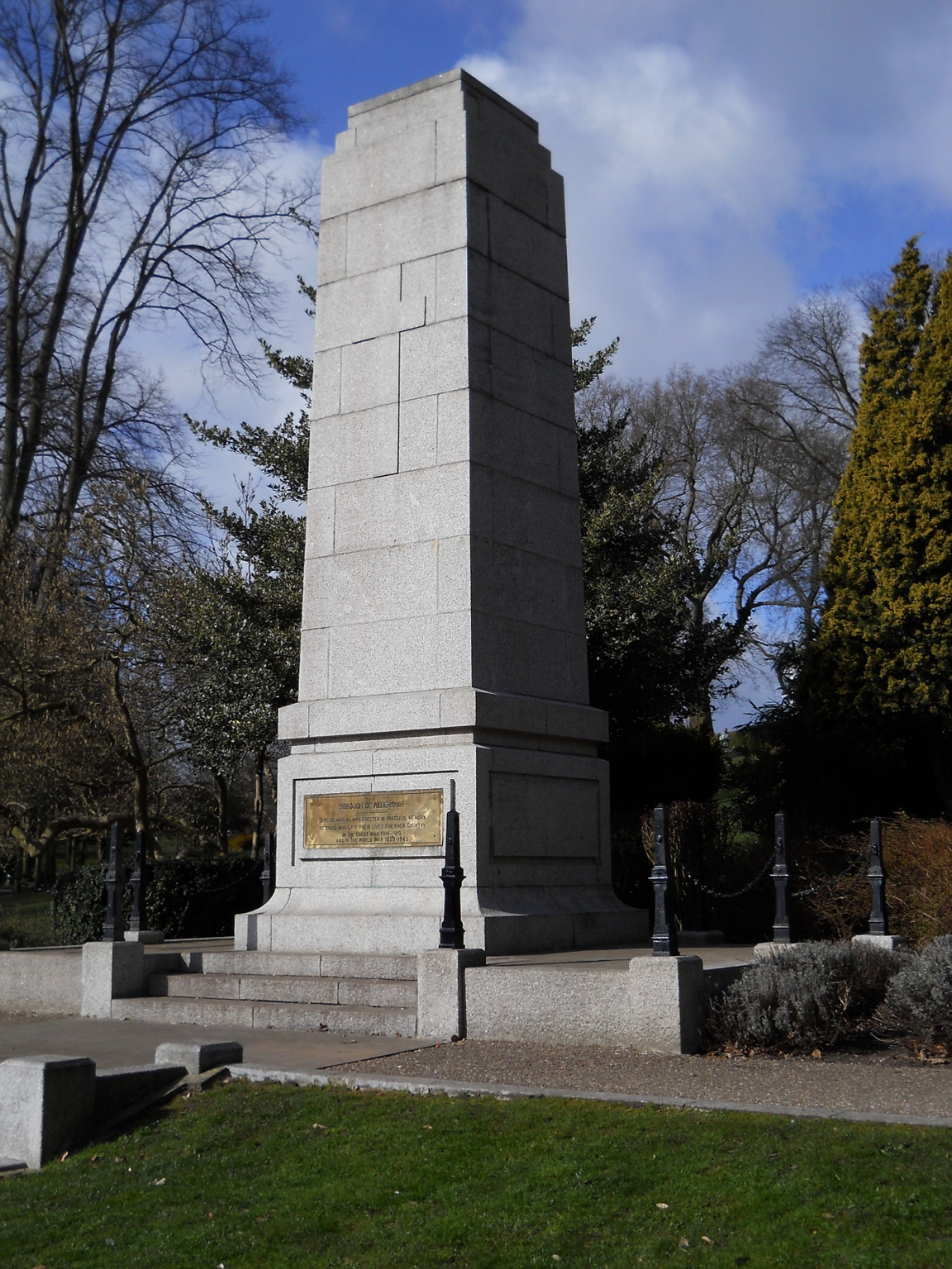 ALDERSHOT CENOTAPH - War Memorials Online