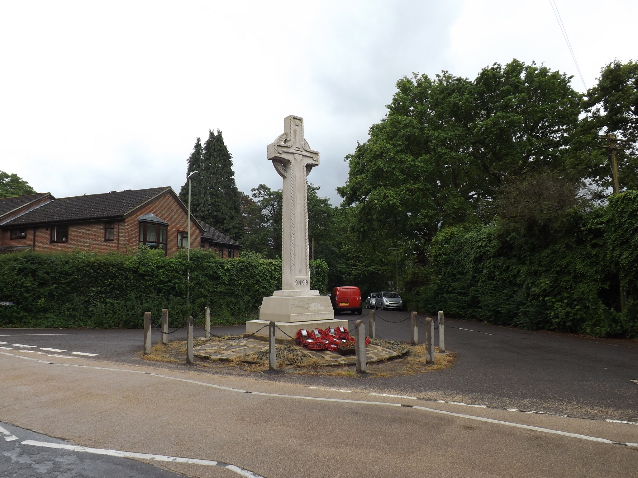 Church Crookham Cross - War Memorials Online