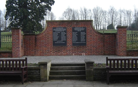 OLD CATTON WALL OF REMEMBRANCE WW1 AND WW2