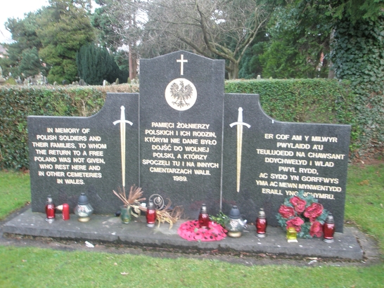 WELSH CEMETERIES POLISH MEMORIAL