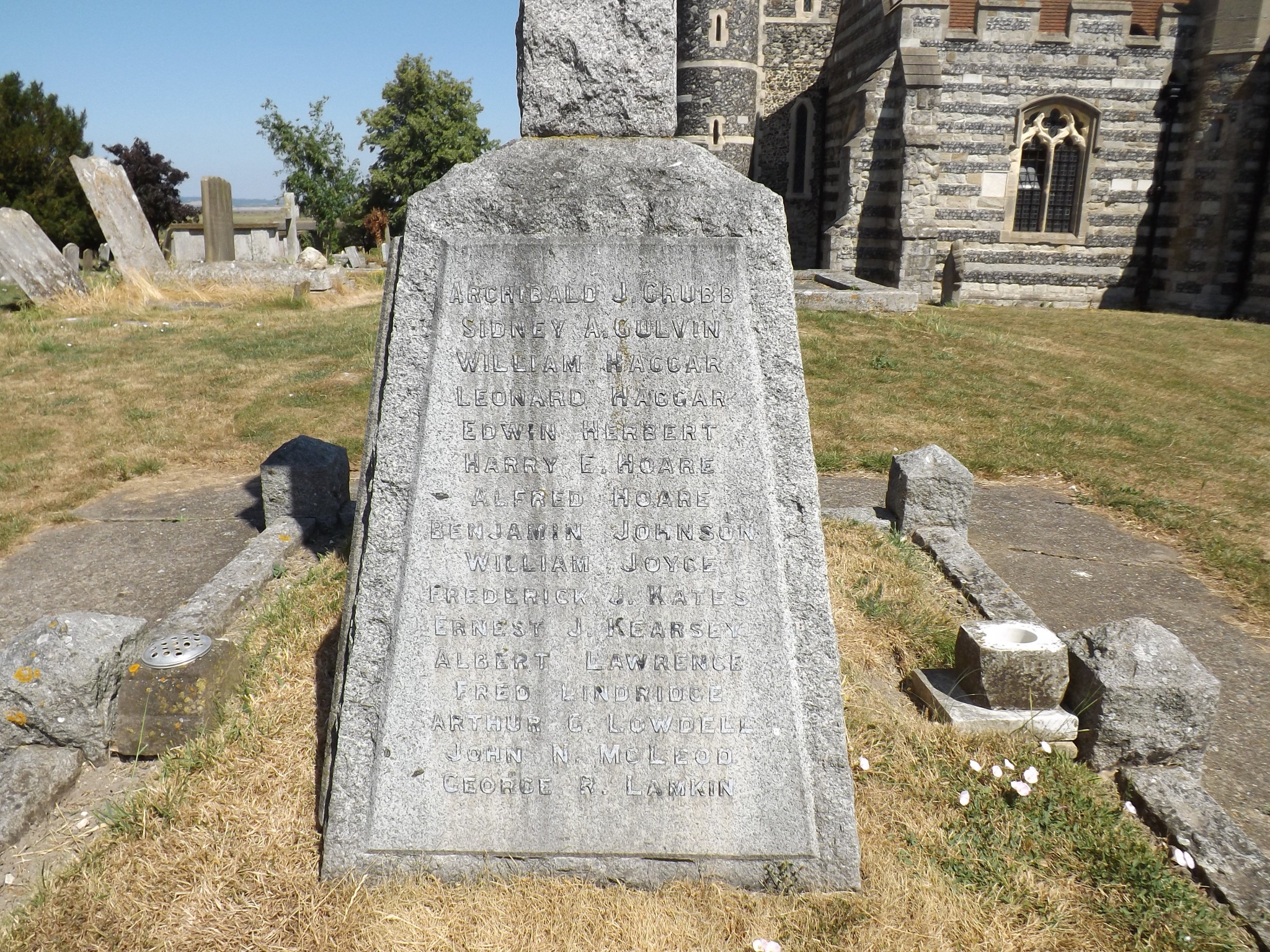 Cliffe Cross - War Memorials Online
