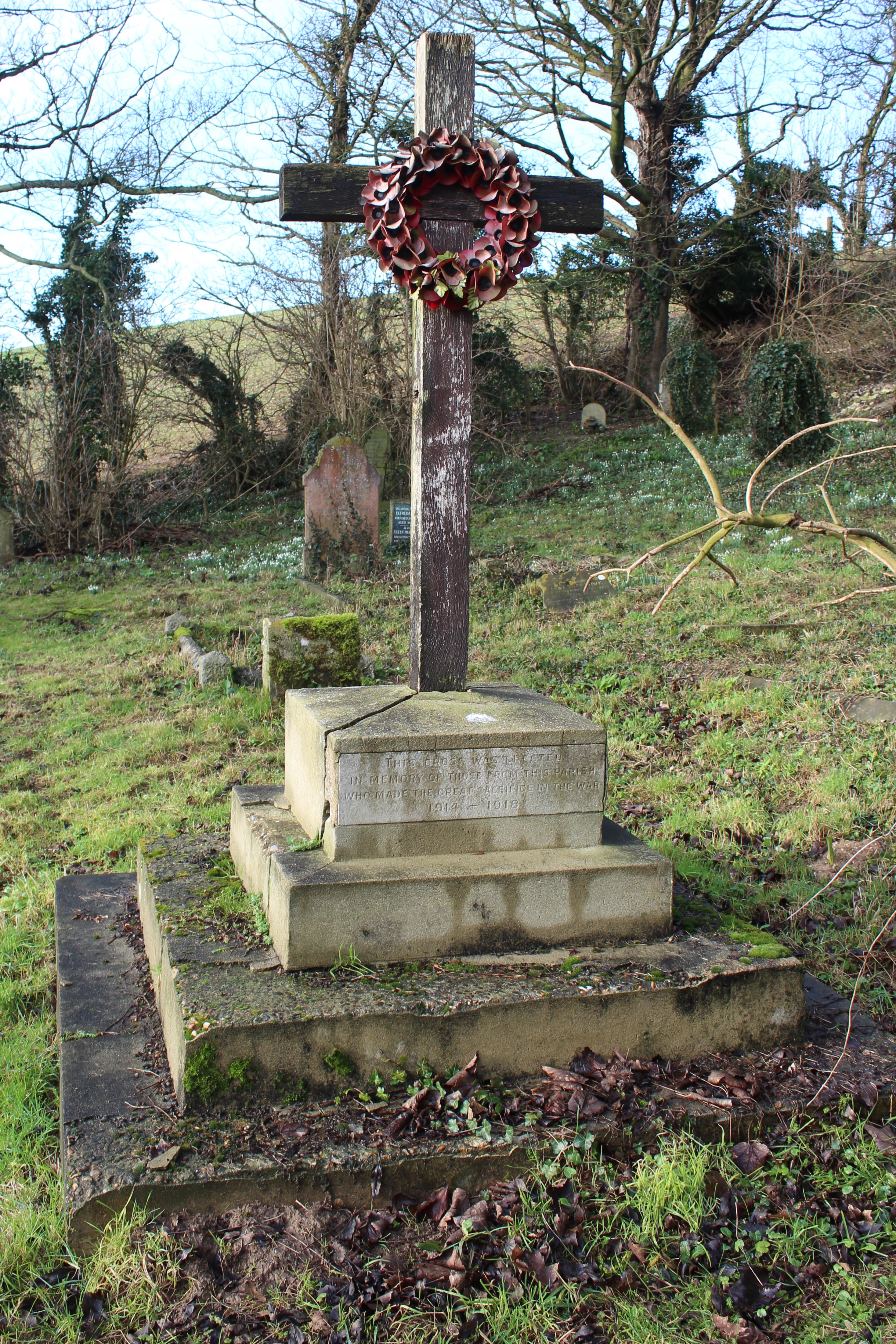 Hawkinge - War Memorials Online
