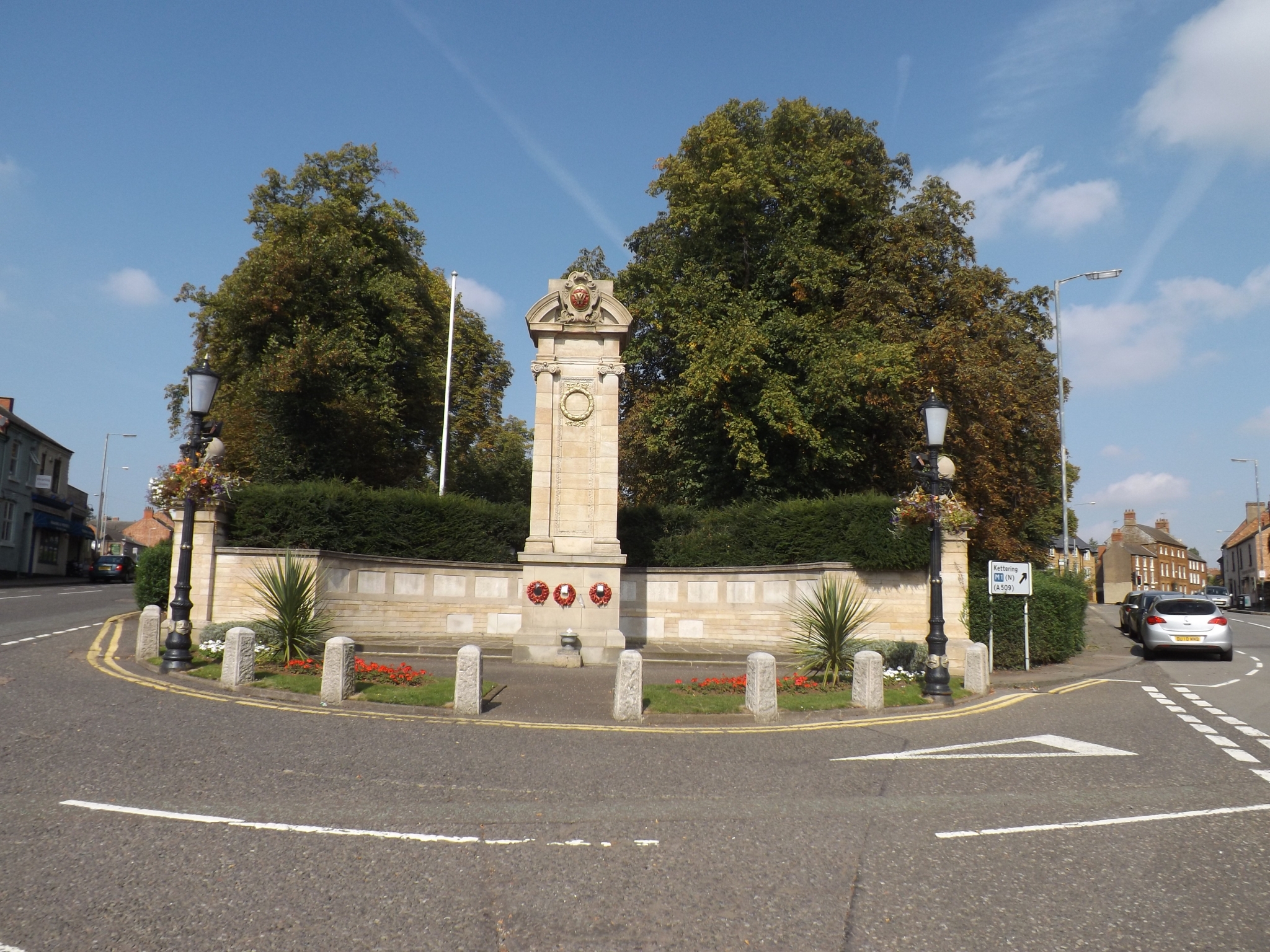 Wellingborough - War Memorials Online