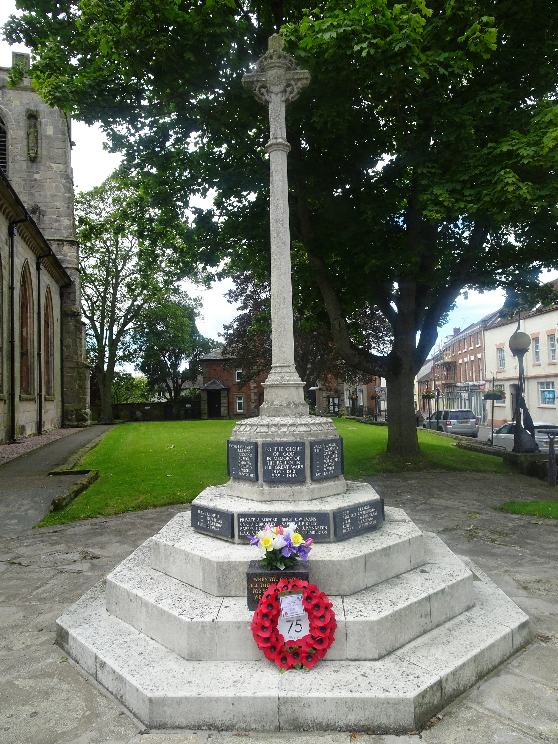WEM MEMORIAL CROSS - War Memorials Online