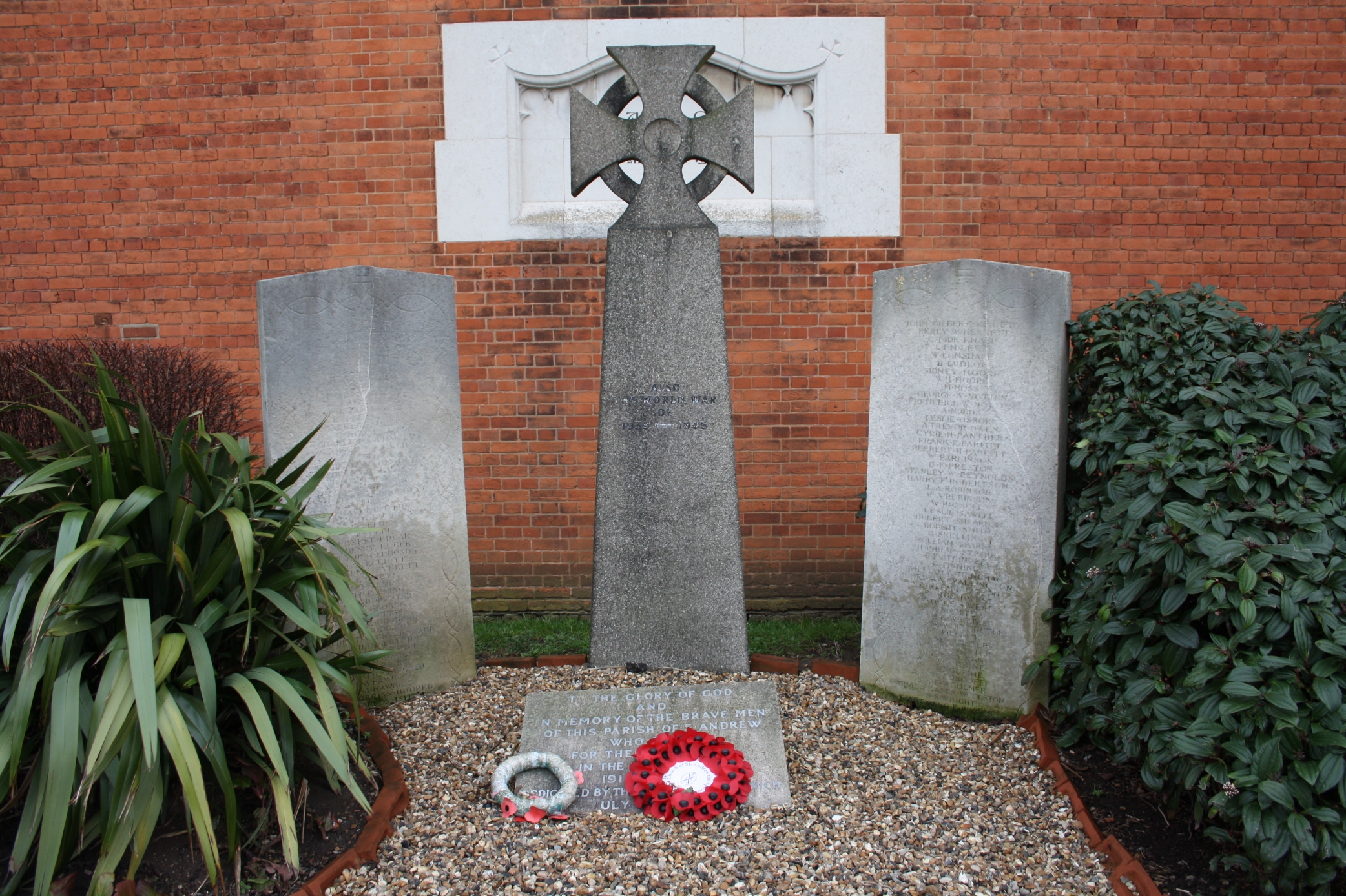 ST ANDREW'S CHURCH - War Memorials Online