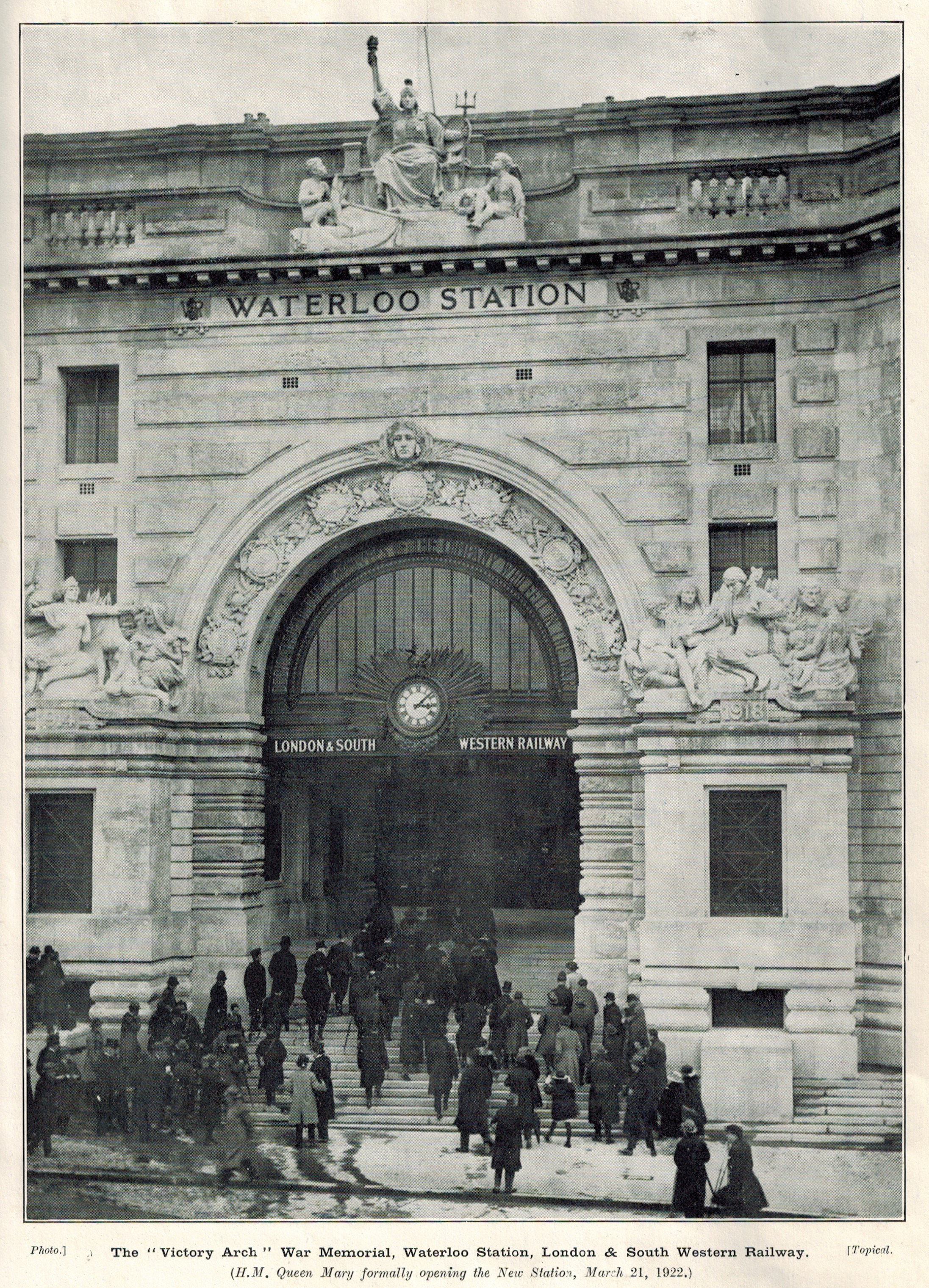 London and South Western Railway Victory Arch, Waterloo Station - War ...