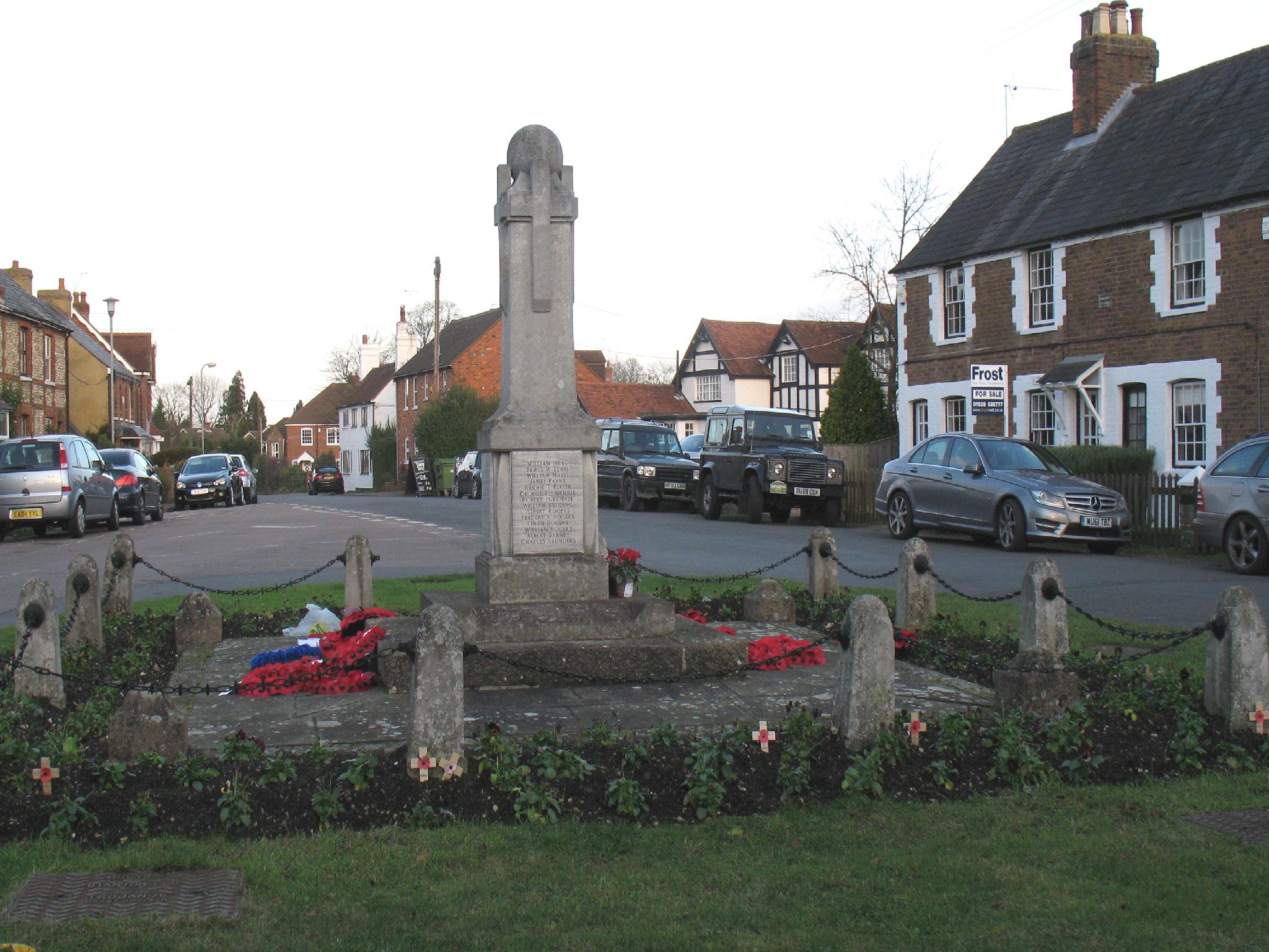 Flackwell Heath - War Memorials Online