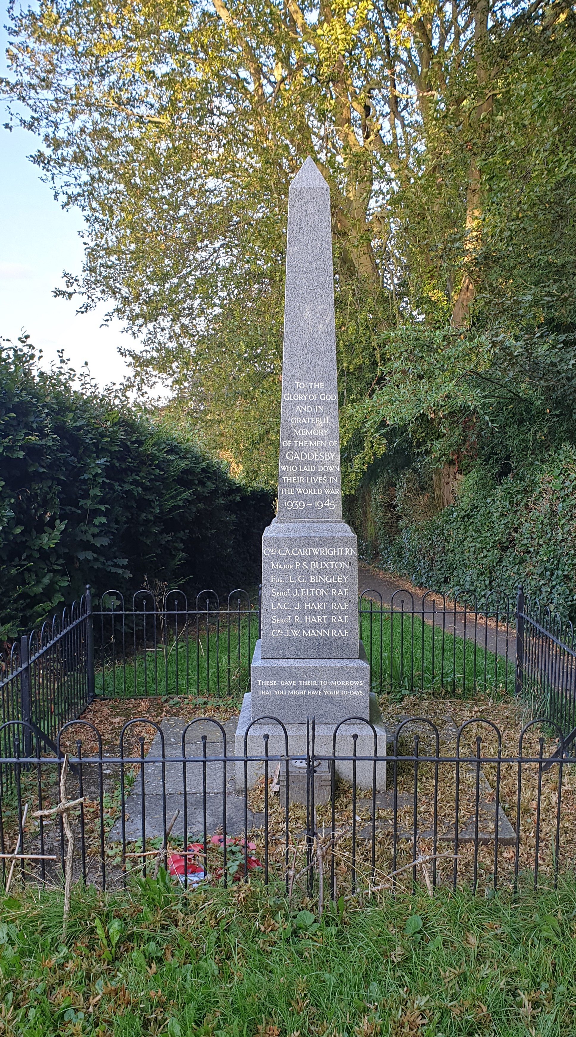 GADDESBY - War Memorials Online