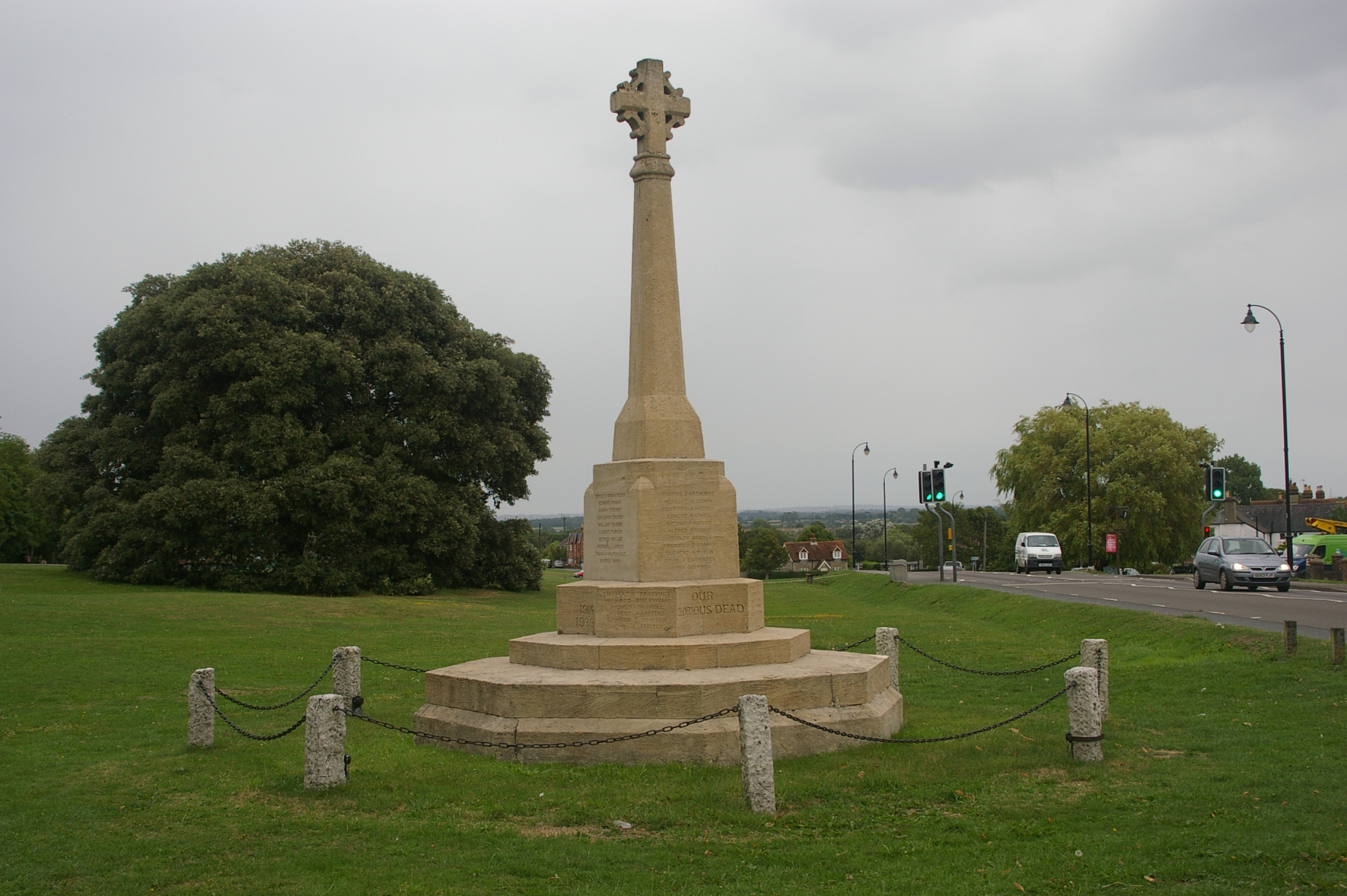 RINGMER VILLAGE - War Memorials Online