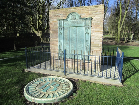 BRITISH INSULATED AND HELSBY CABLES LTD WW1 PLAQUE