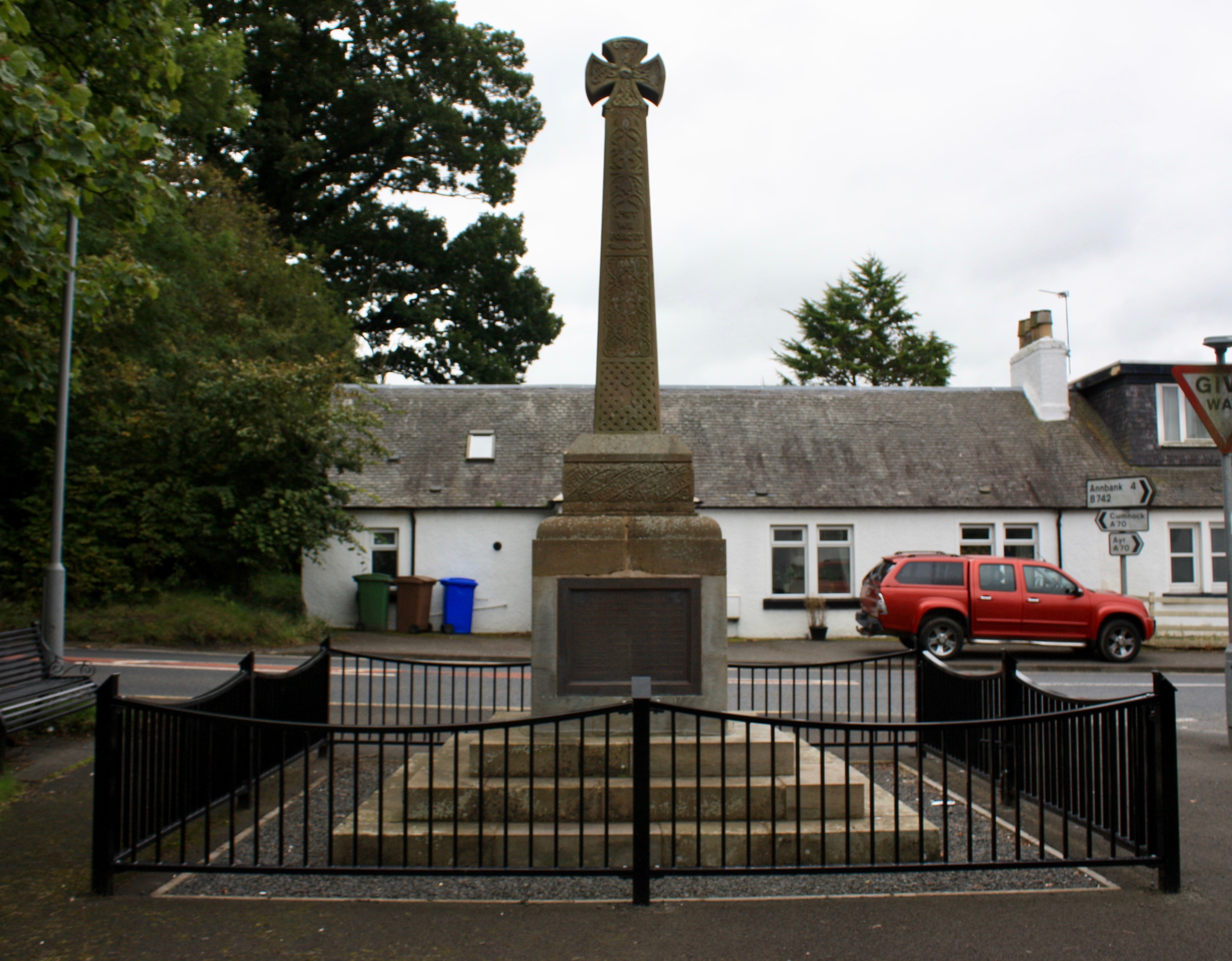 Coylton and Rankinston - War Memorials Online