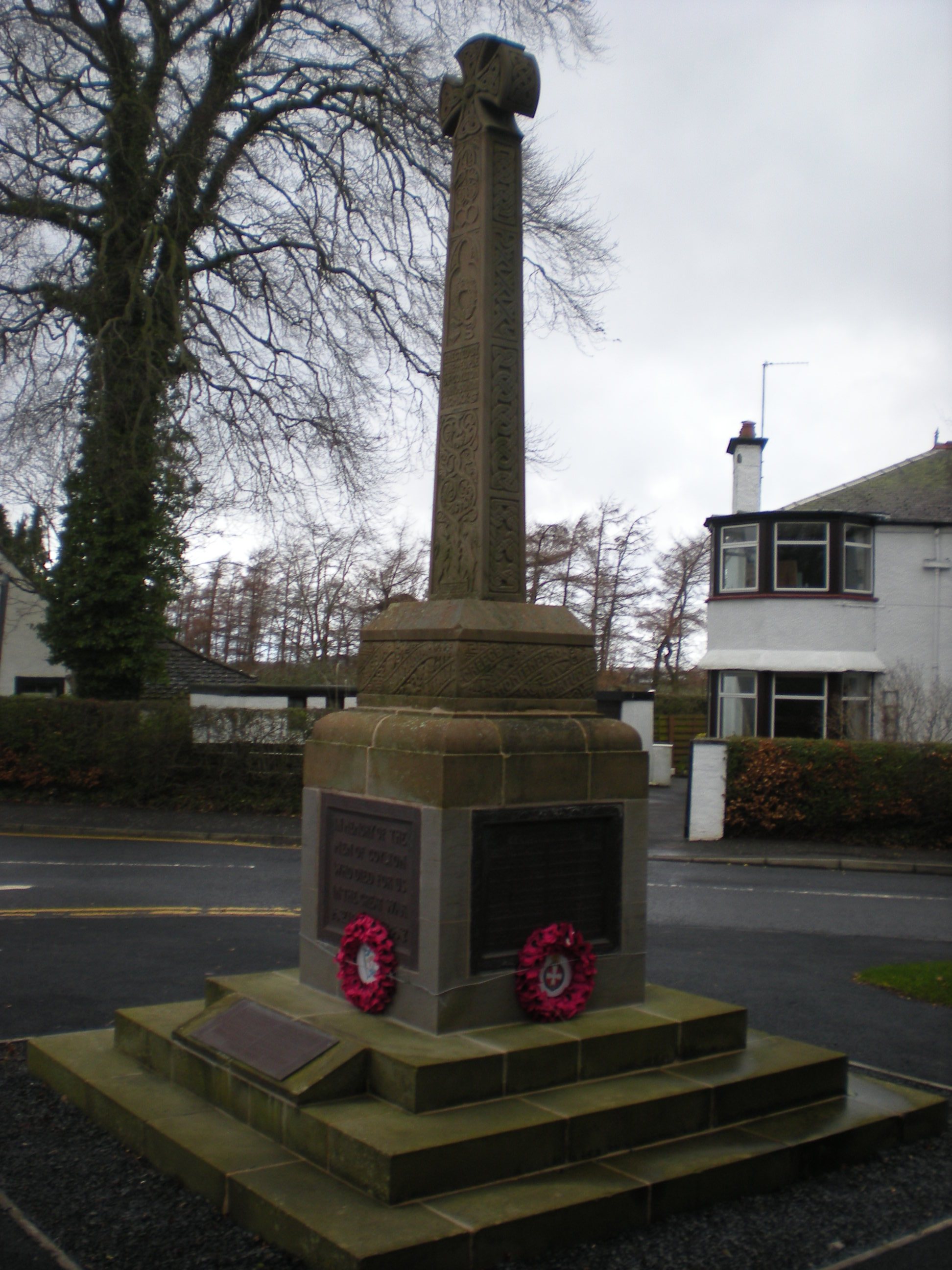 Coylton and Rankinston - War Memorials Online