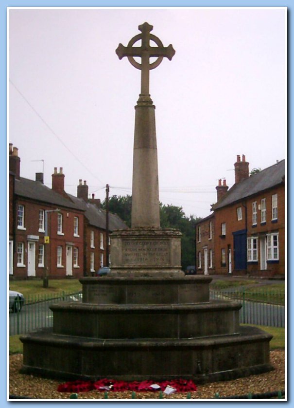 Hardingstone WW1, WW2 Cross.
