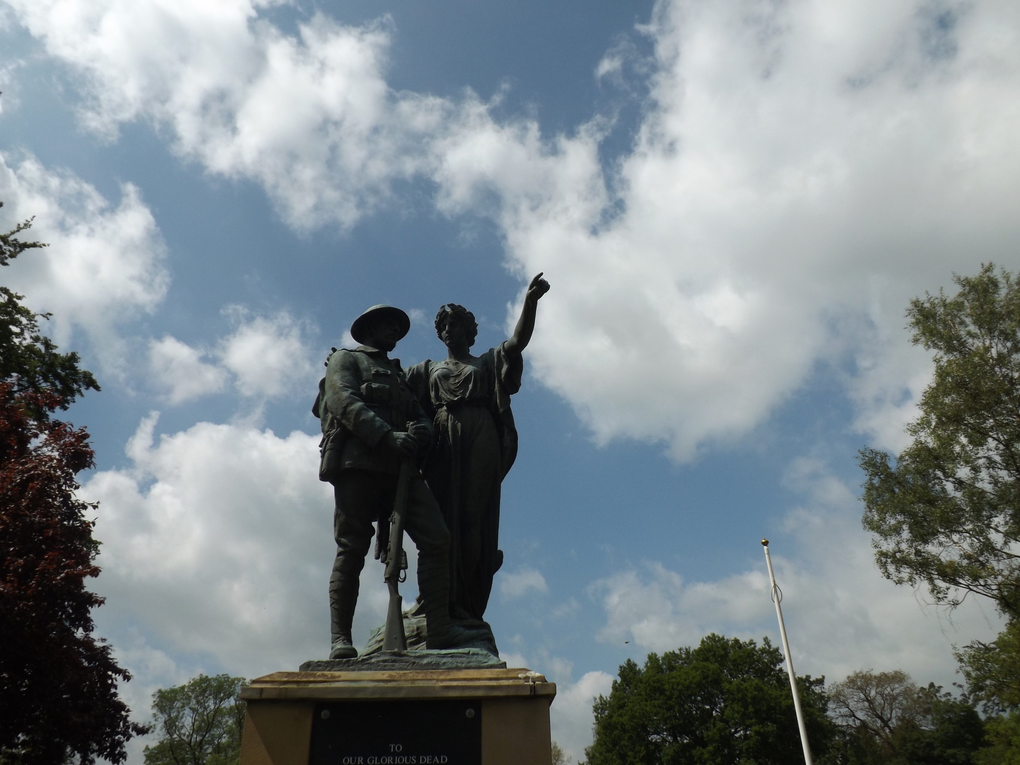 Clayton-le-Moors - War Memorials Online