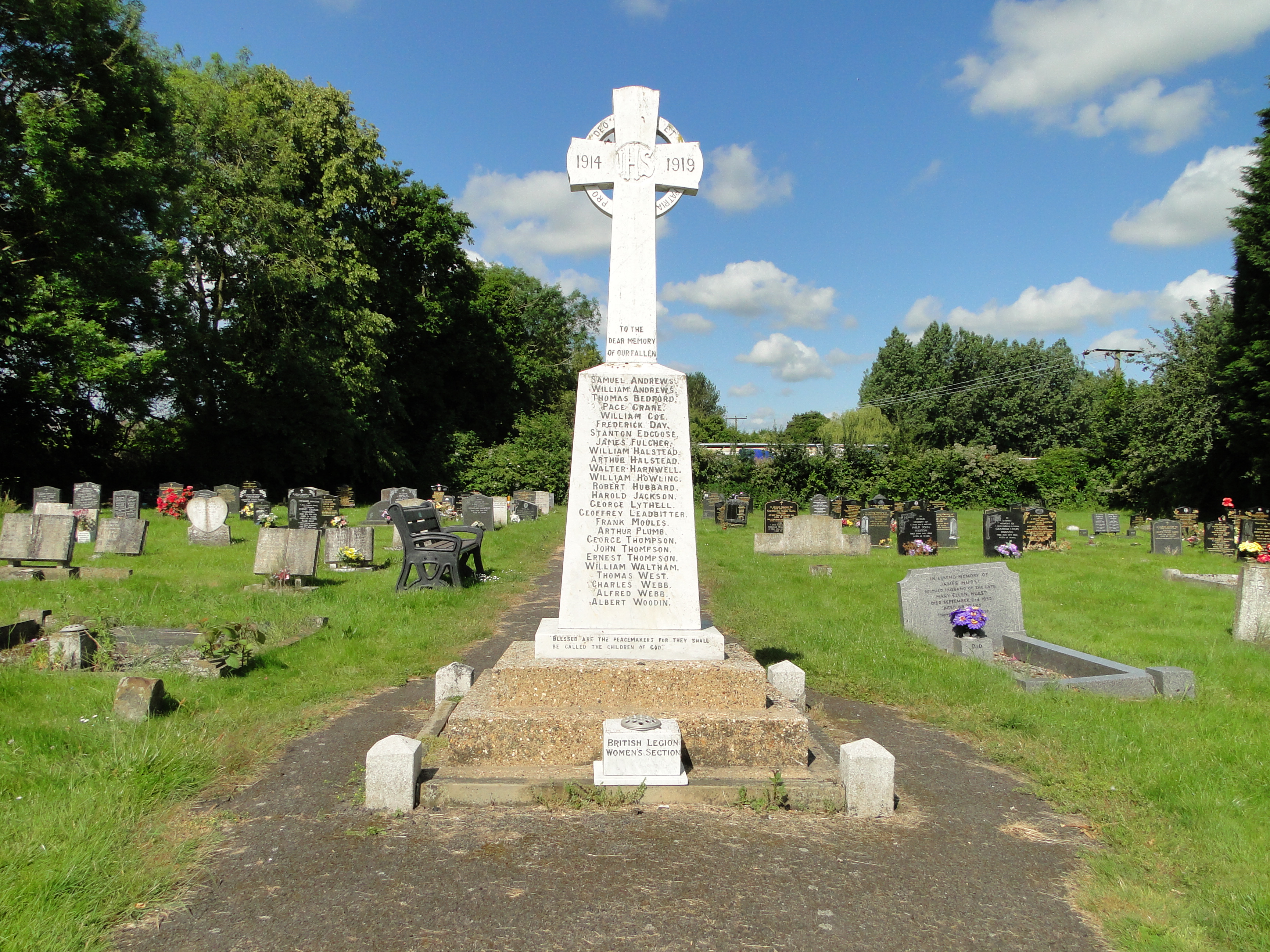 WEST WALTON - War Memorials Online
