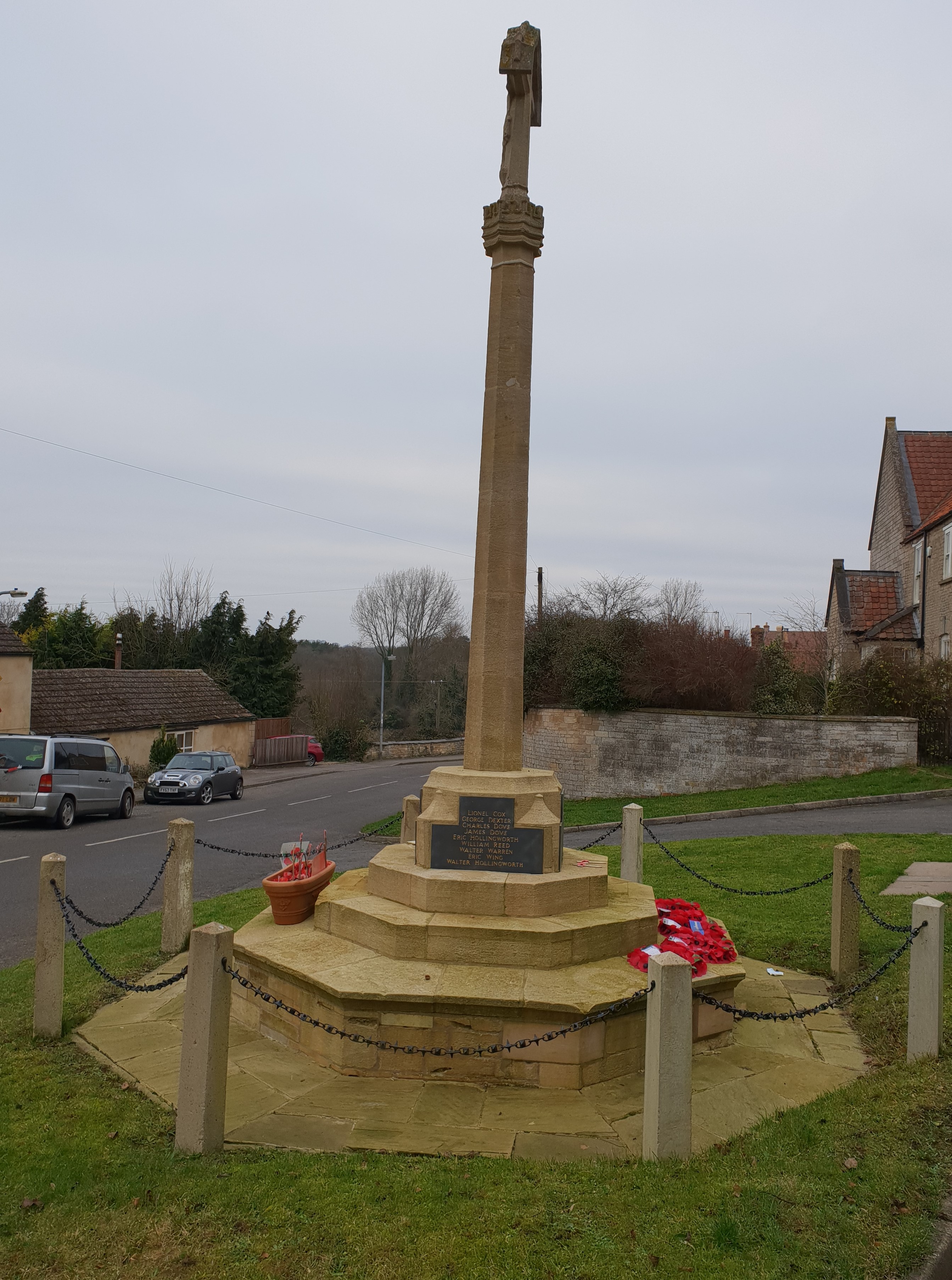COLSTERWORTH - War Memorials Online