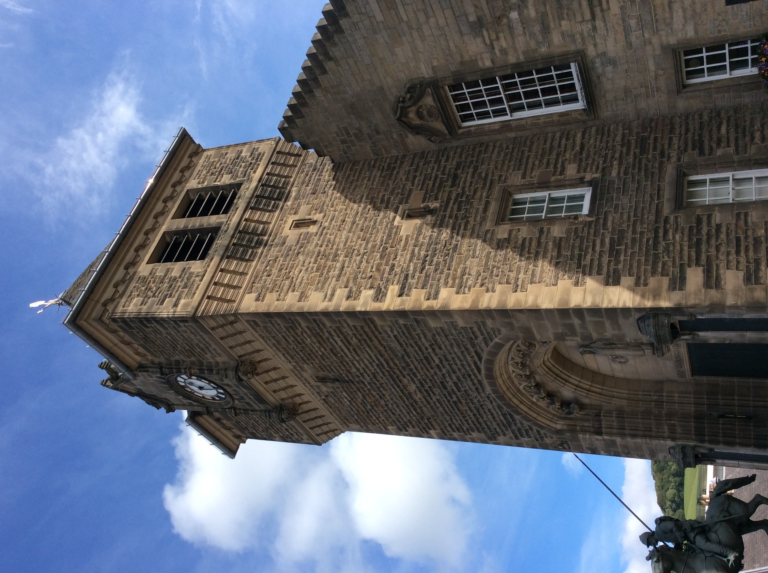 Galashiels - The Reiver Monument - War Memorials Online