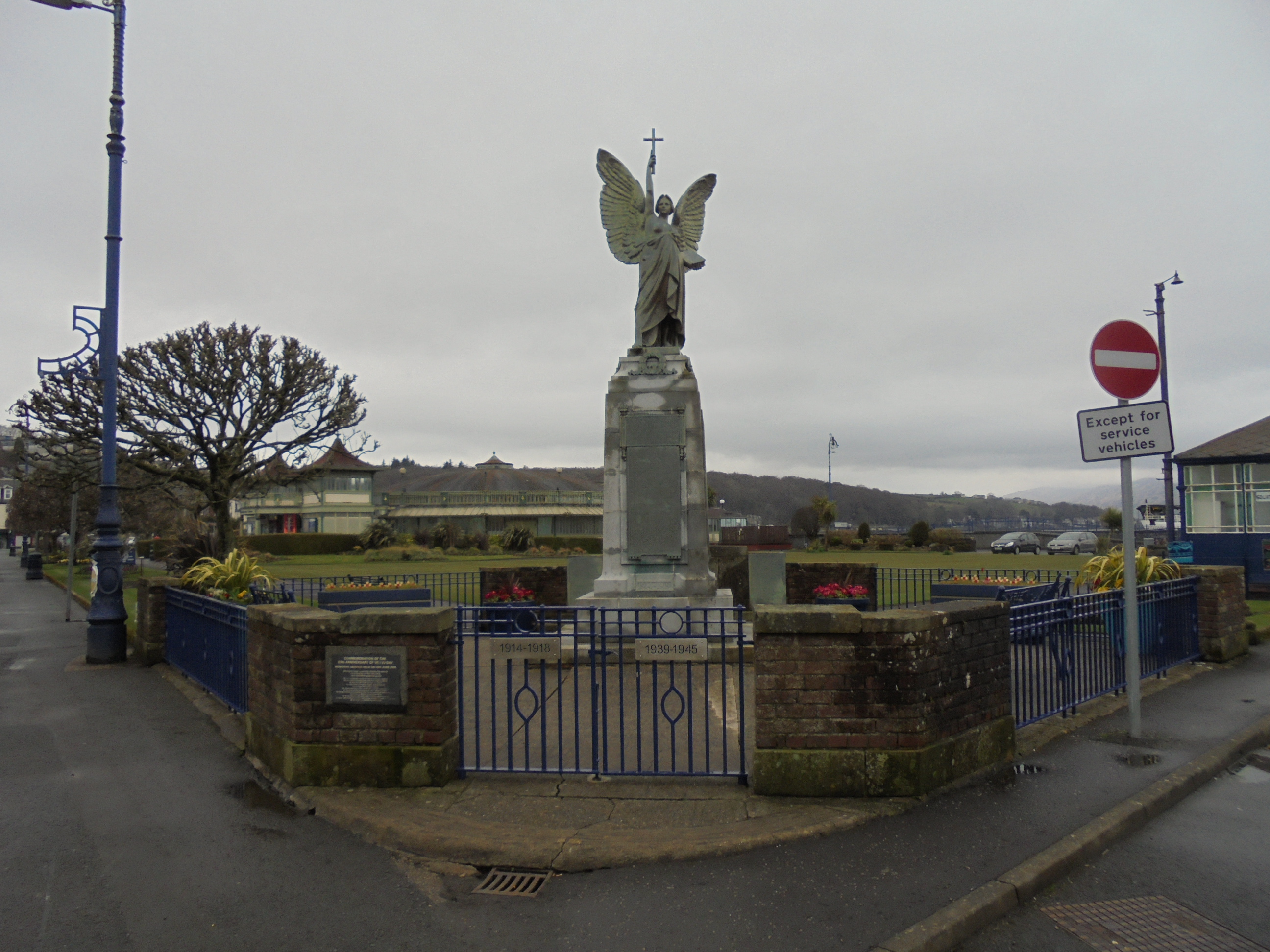Rothesay War Memorial - War Memorials Online