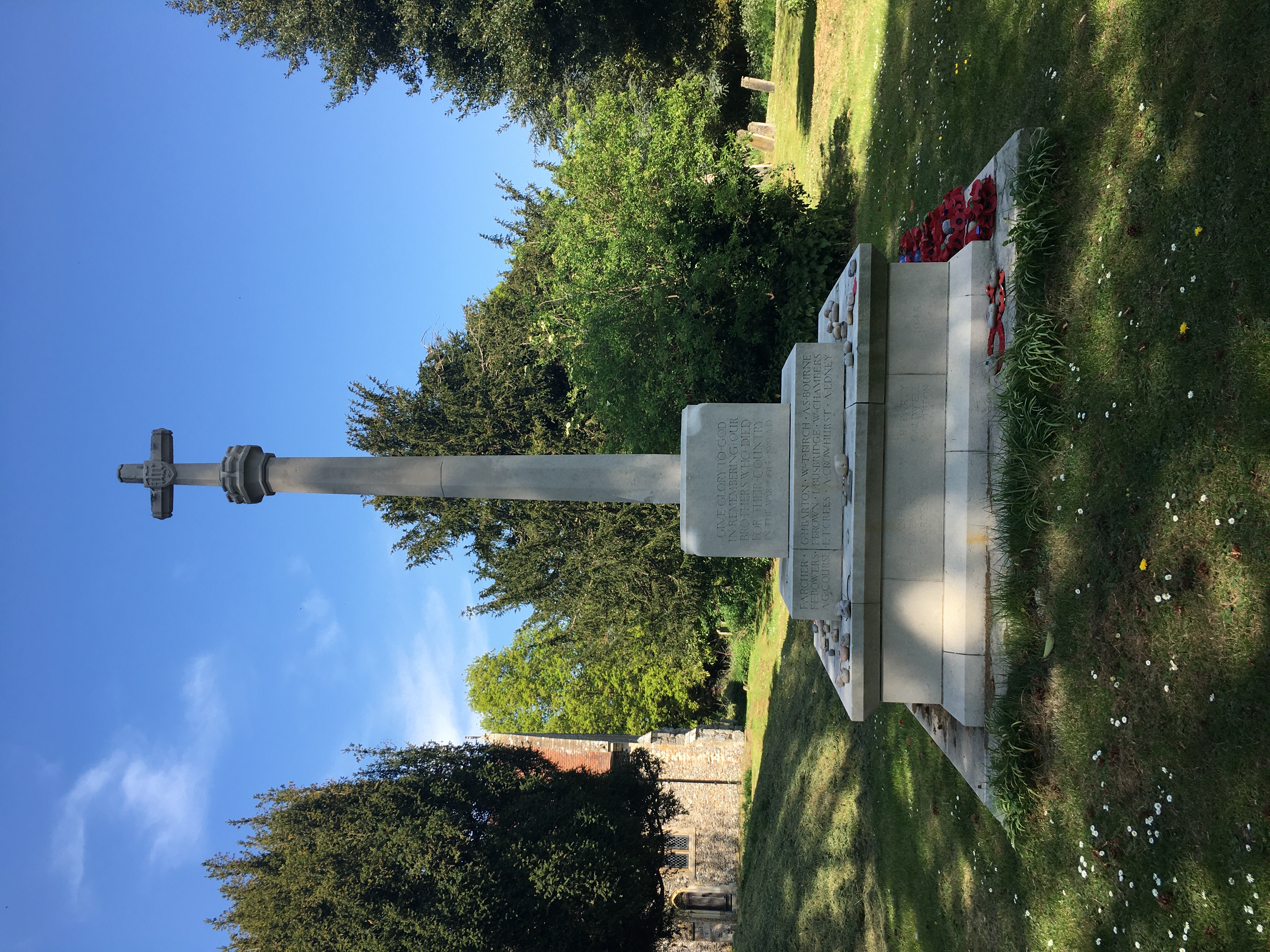 Sutton at Hone - War Memorials Online