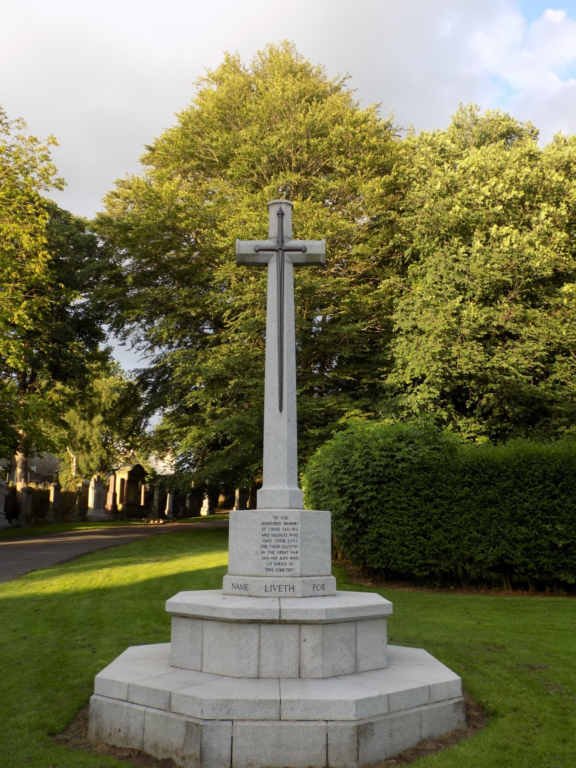 Cathcart Cross of Sacrifice - War Memorials Online