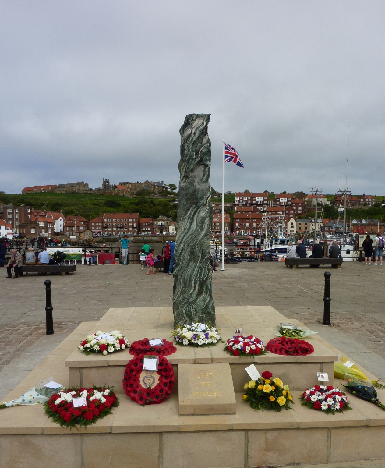 Whitby Town War Memorial - War Memorials Online