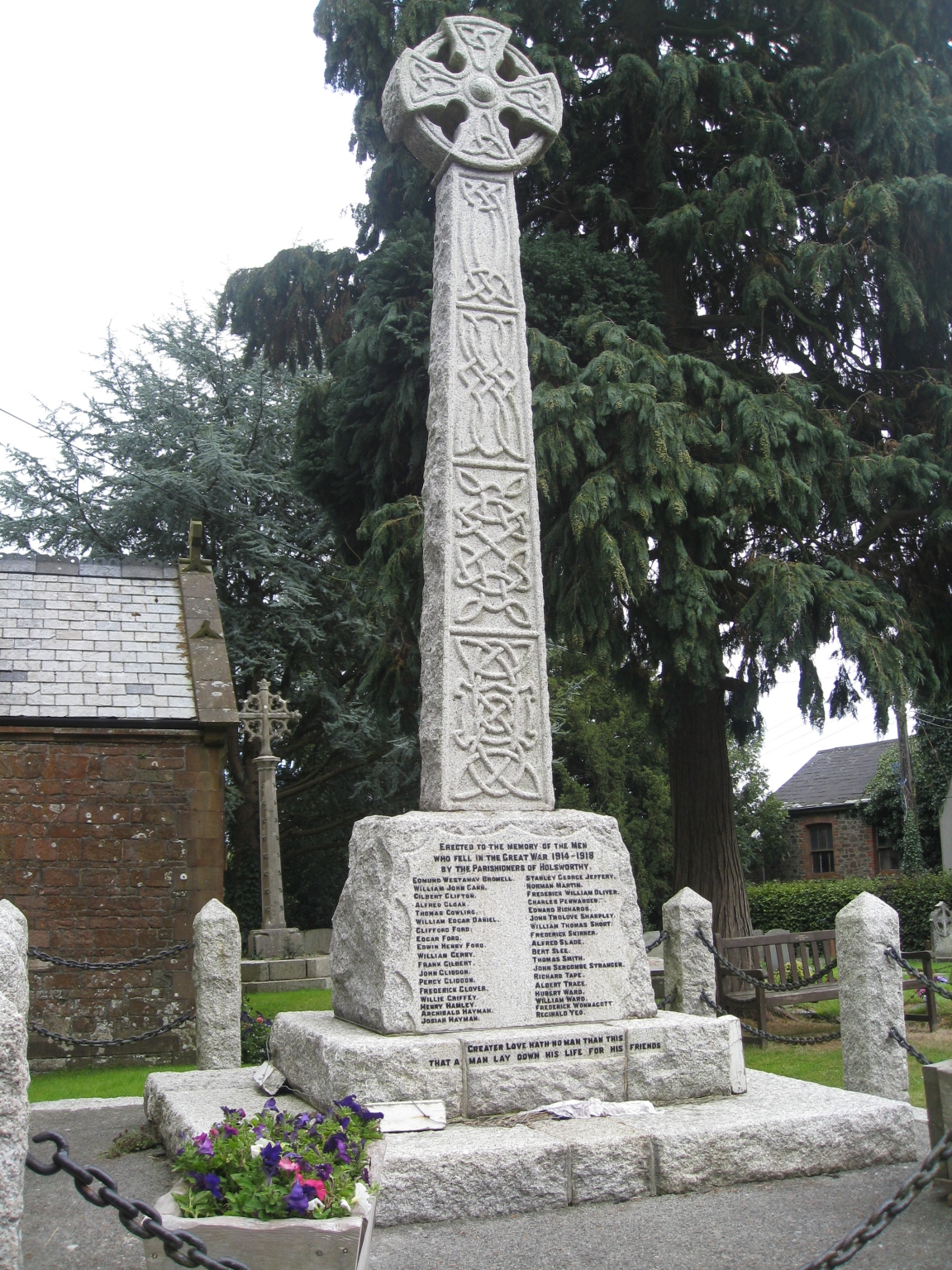 HOLSWORTHY - War Memorials Online