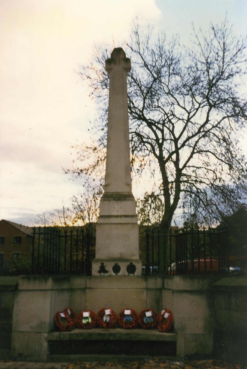 Leeds Rifles - War Memorials Online