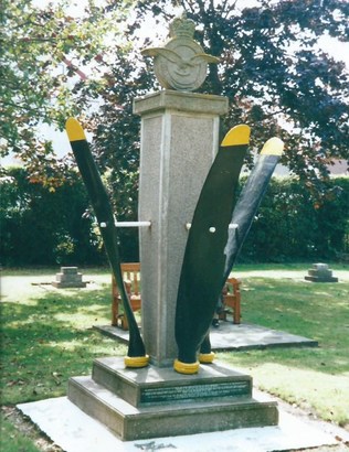 Crew of Halifax Bomber of 432 Squadron Royal Canadian Air Force