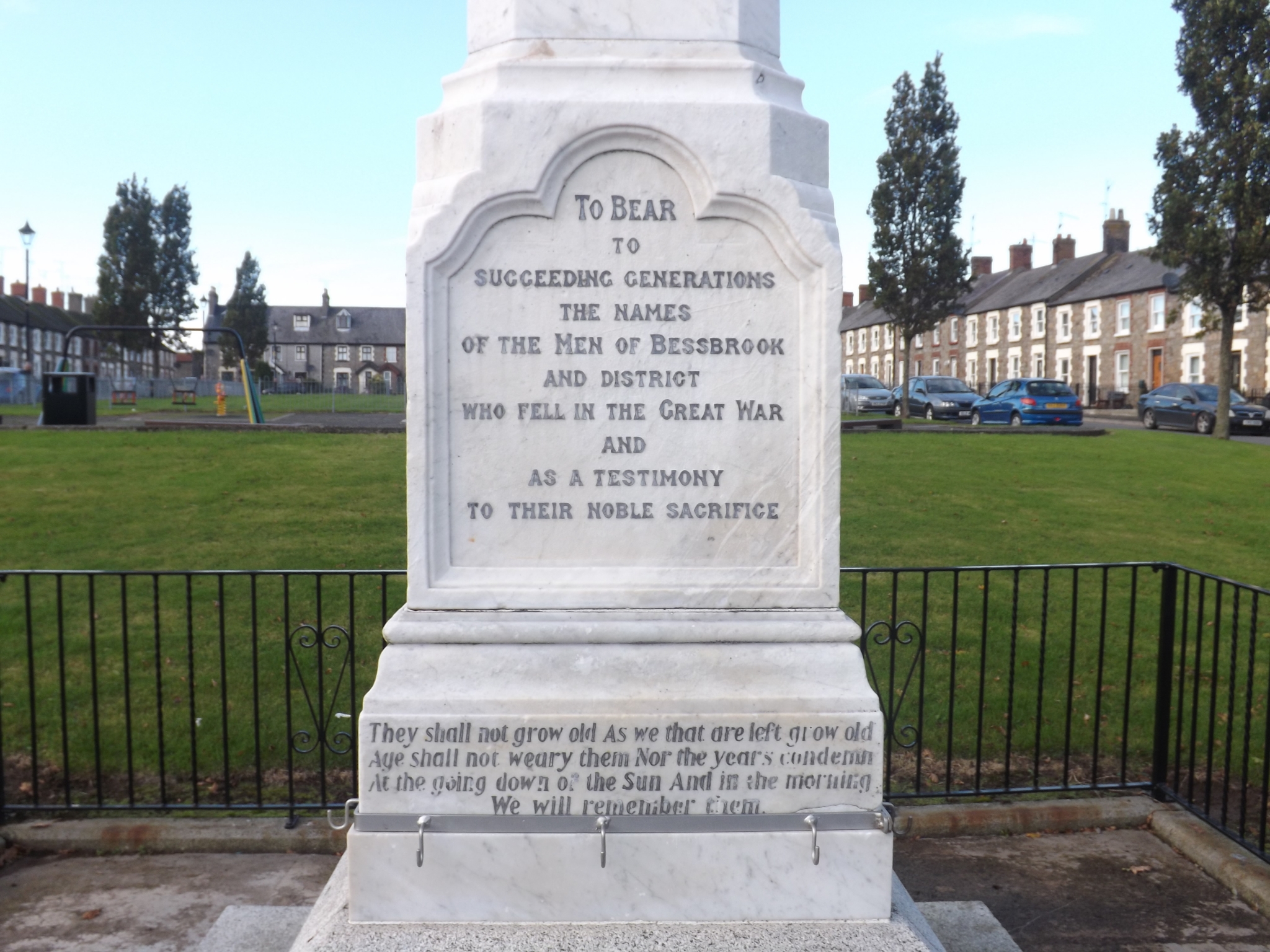 Bessbrook War Memorial - War Memorials Online