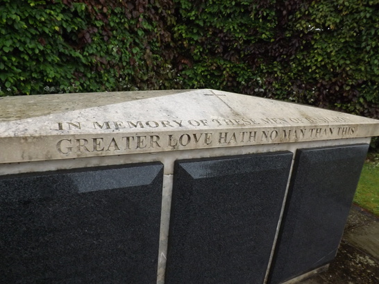 Upper Basildon stone of remembrance