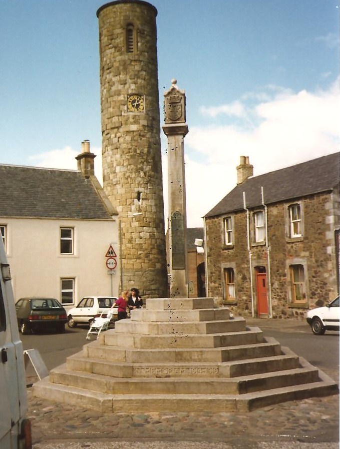 Abernethy - War Memorials Online