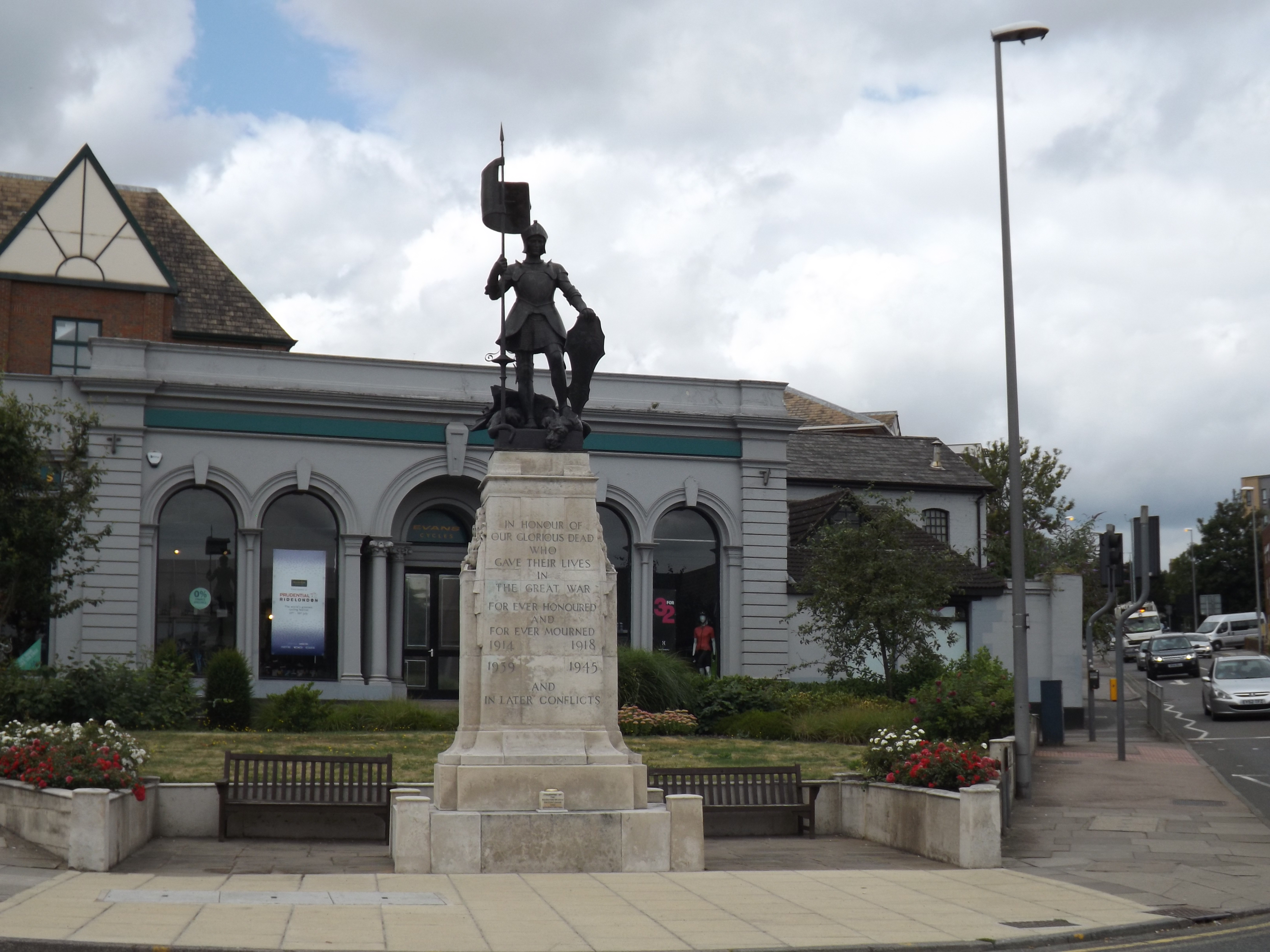 Maidstone Borough - War Memorials Online