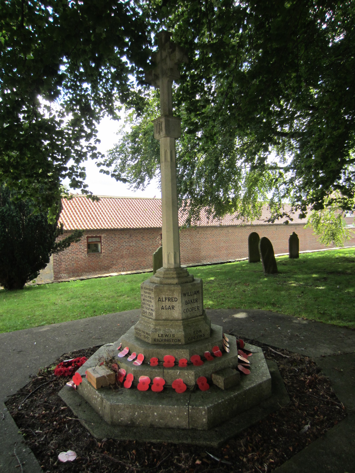 Wetwang village war memorial - War Memorials Online