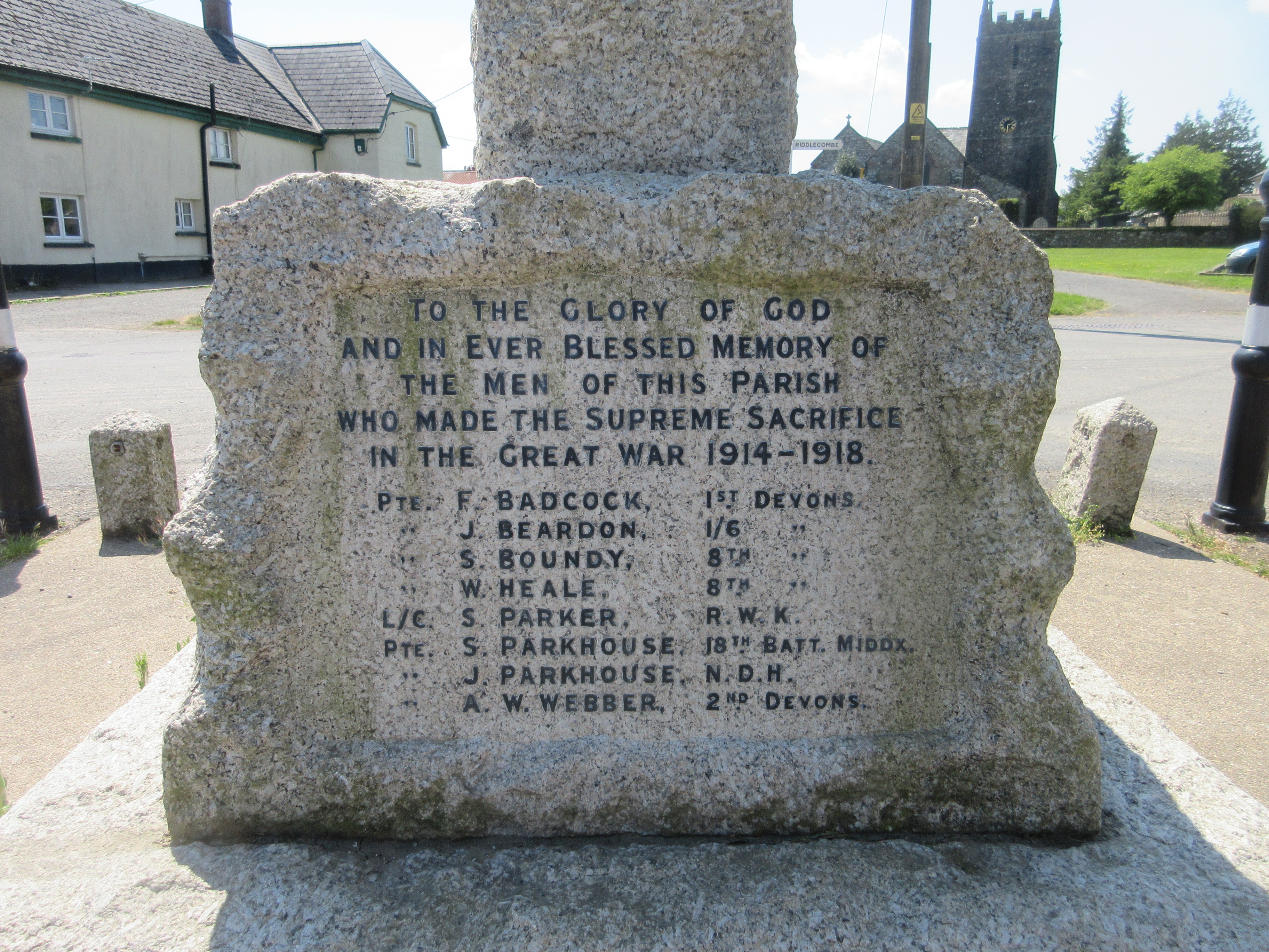Ashreigney - War Memorials Online