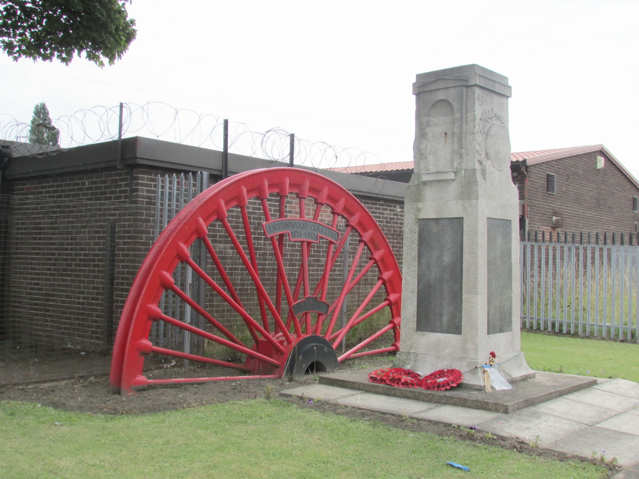 Cortonwood Colliery War Memorial - War Memorials Online