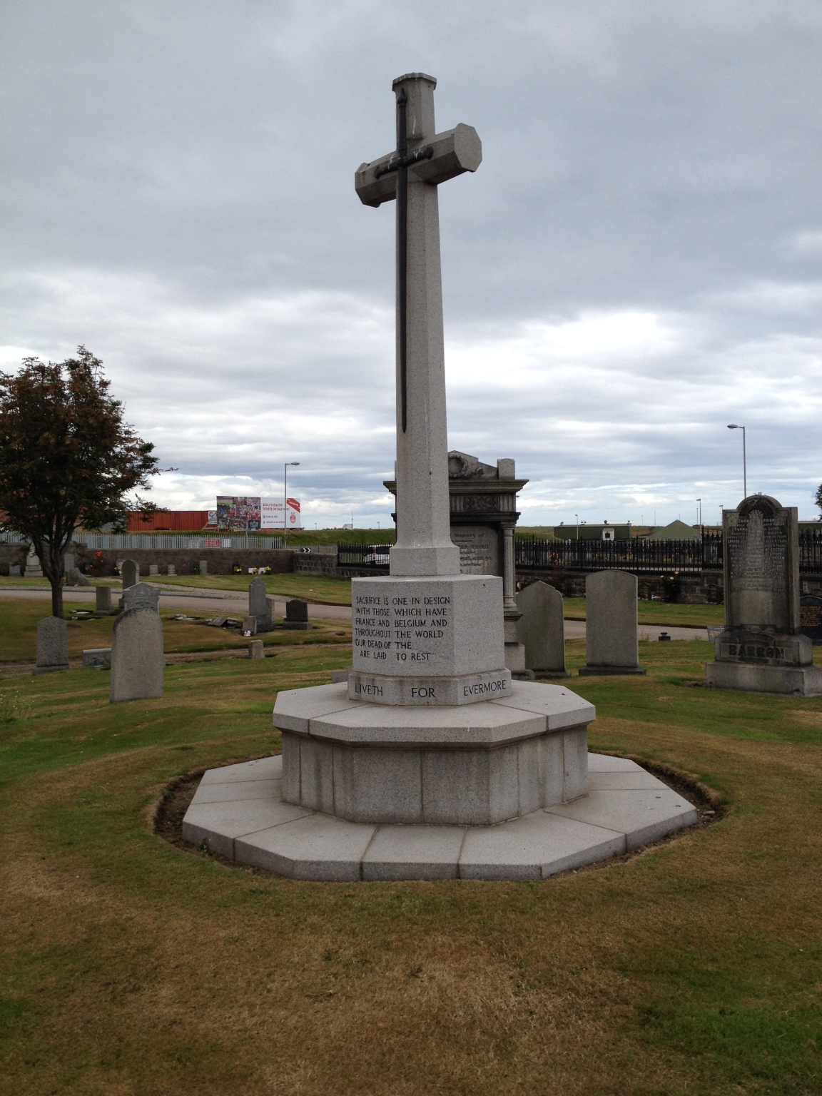 CWGC: Aberdeen Trinity Cemetery