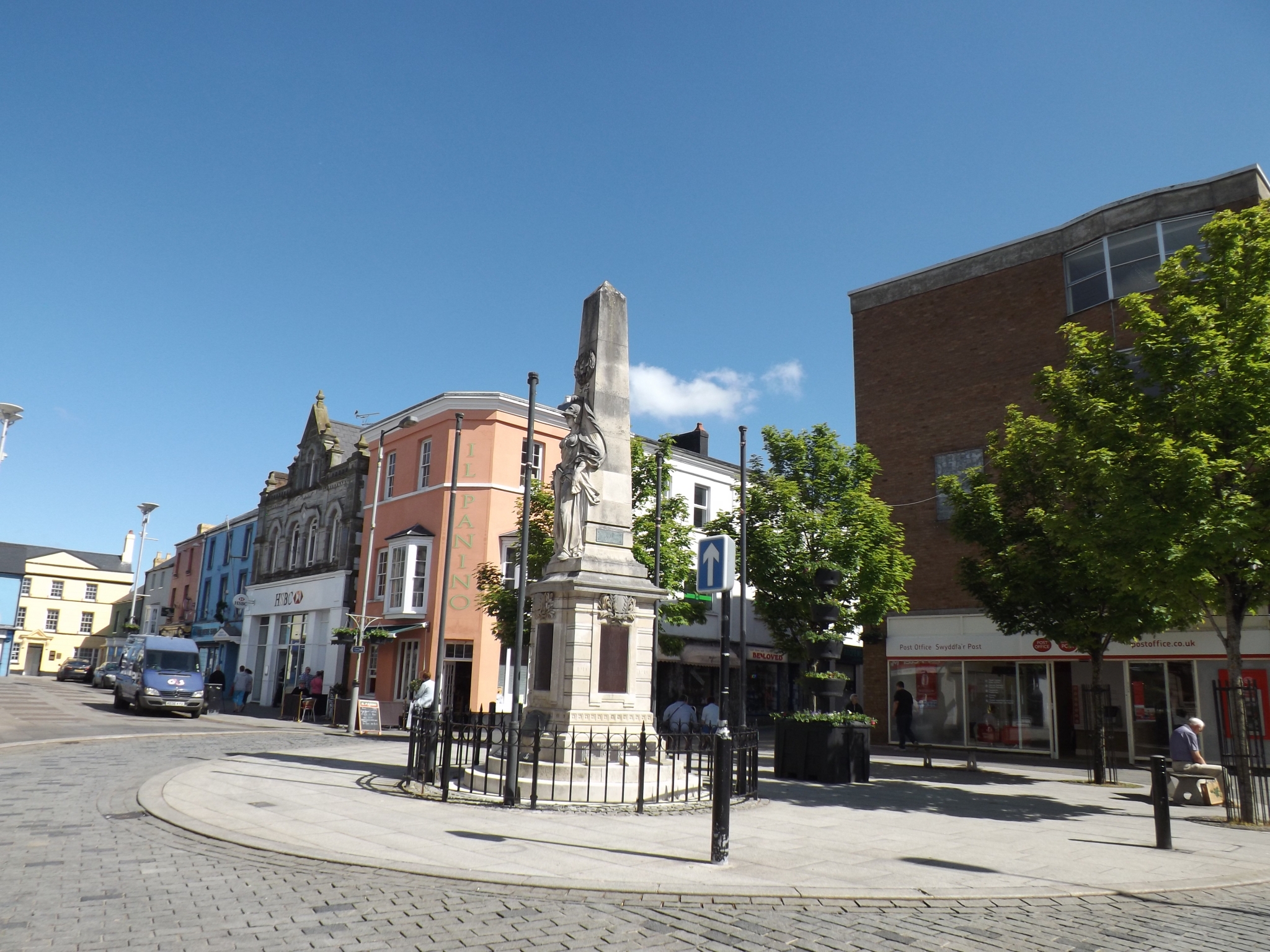Bridgend Memorial - War Memorials Online