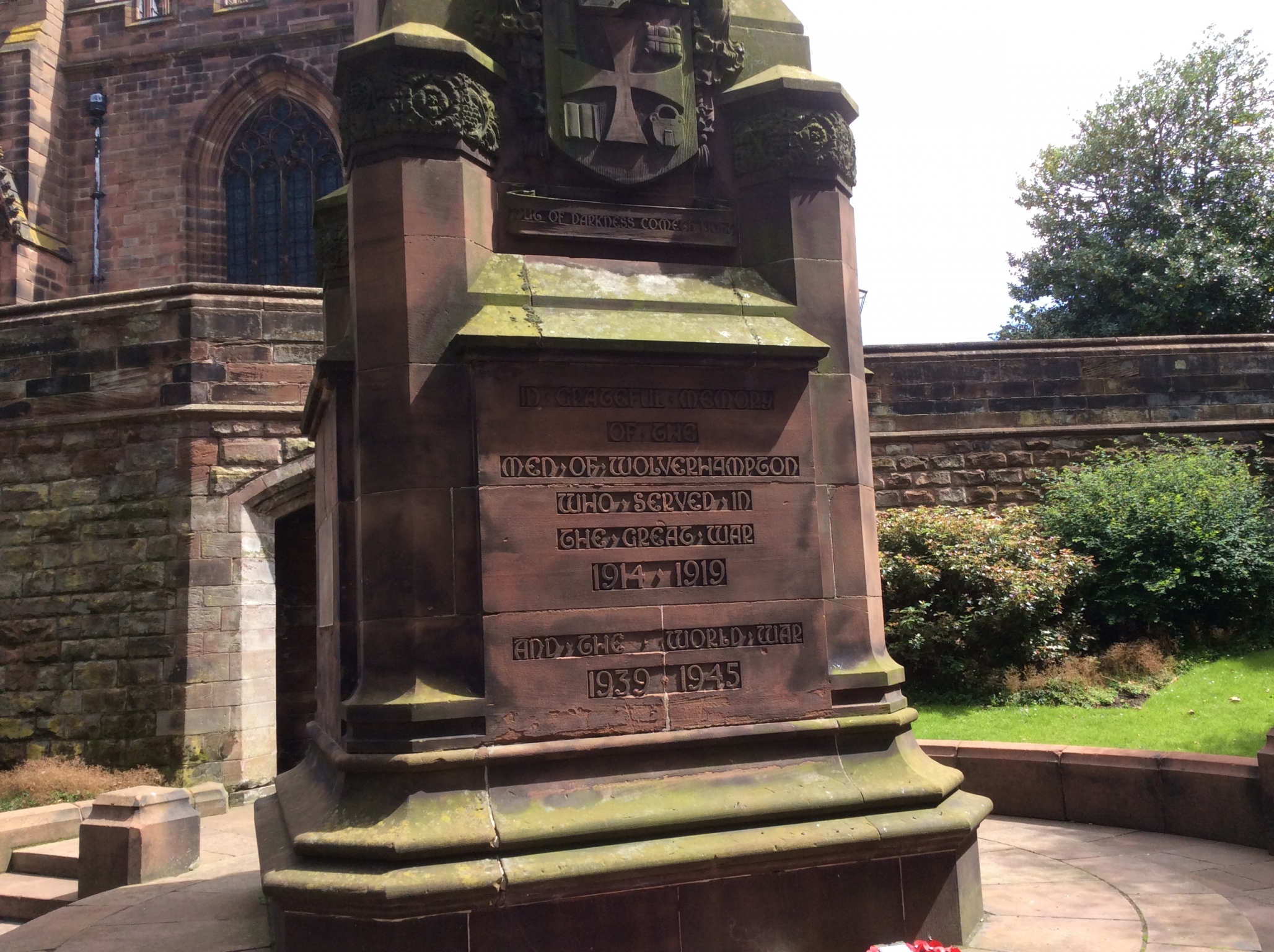 WOLVERHAMPTON CENOTAPH - War Memorials Online