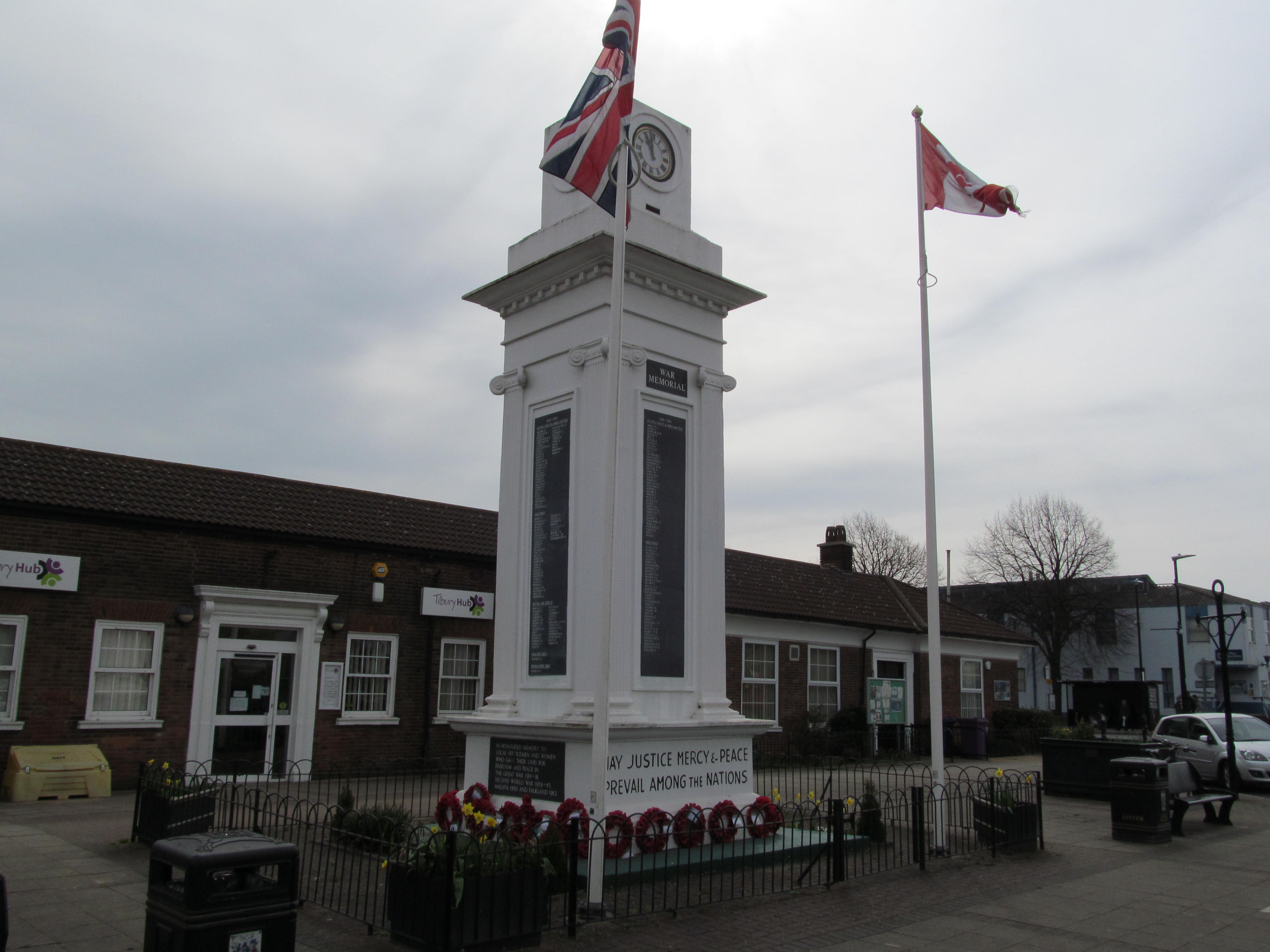 Tilbury War Memorial - War Memorials Online
