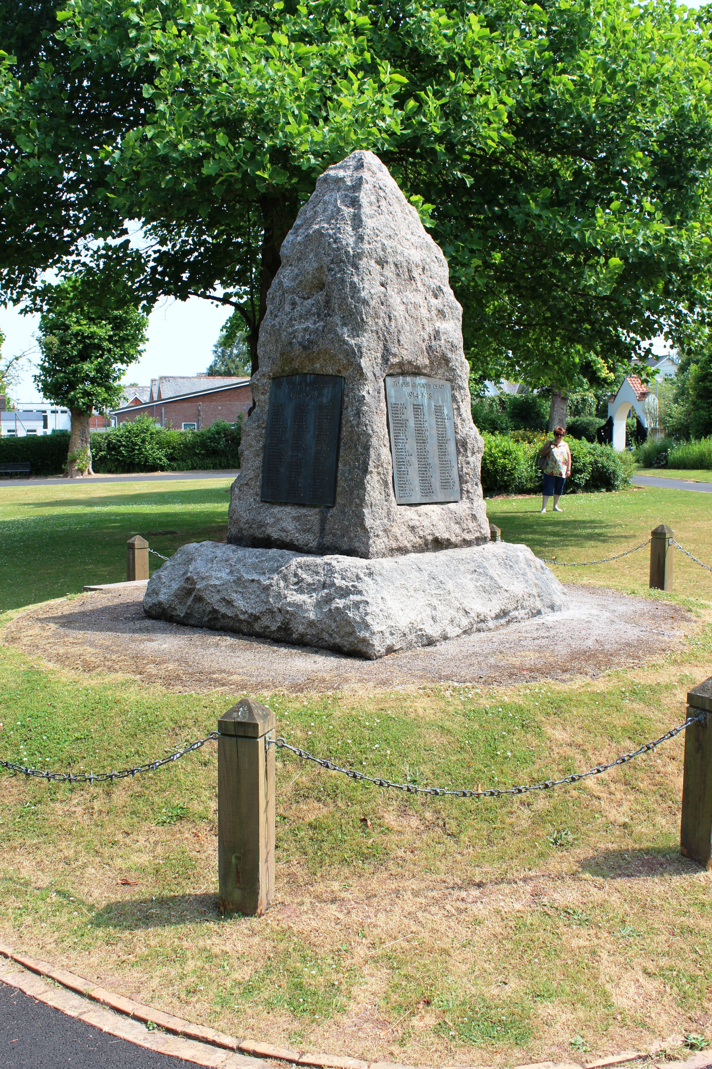 Wellington Stone of Remembrance - War Memorials Online