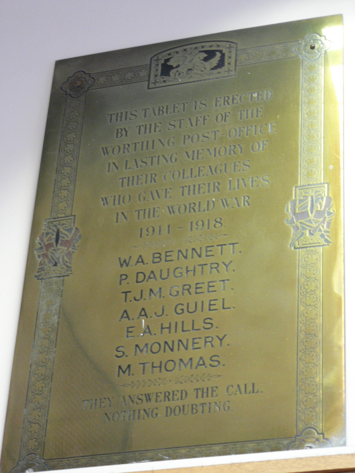 Worthing Post Office WW1 - War Memorials Online