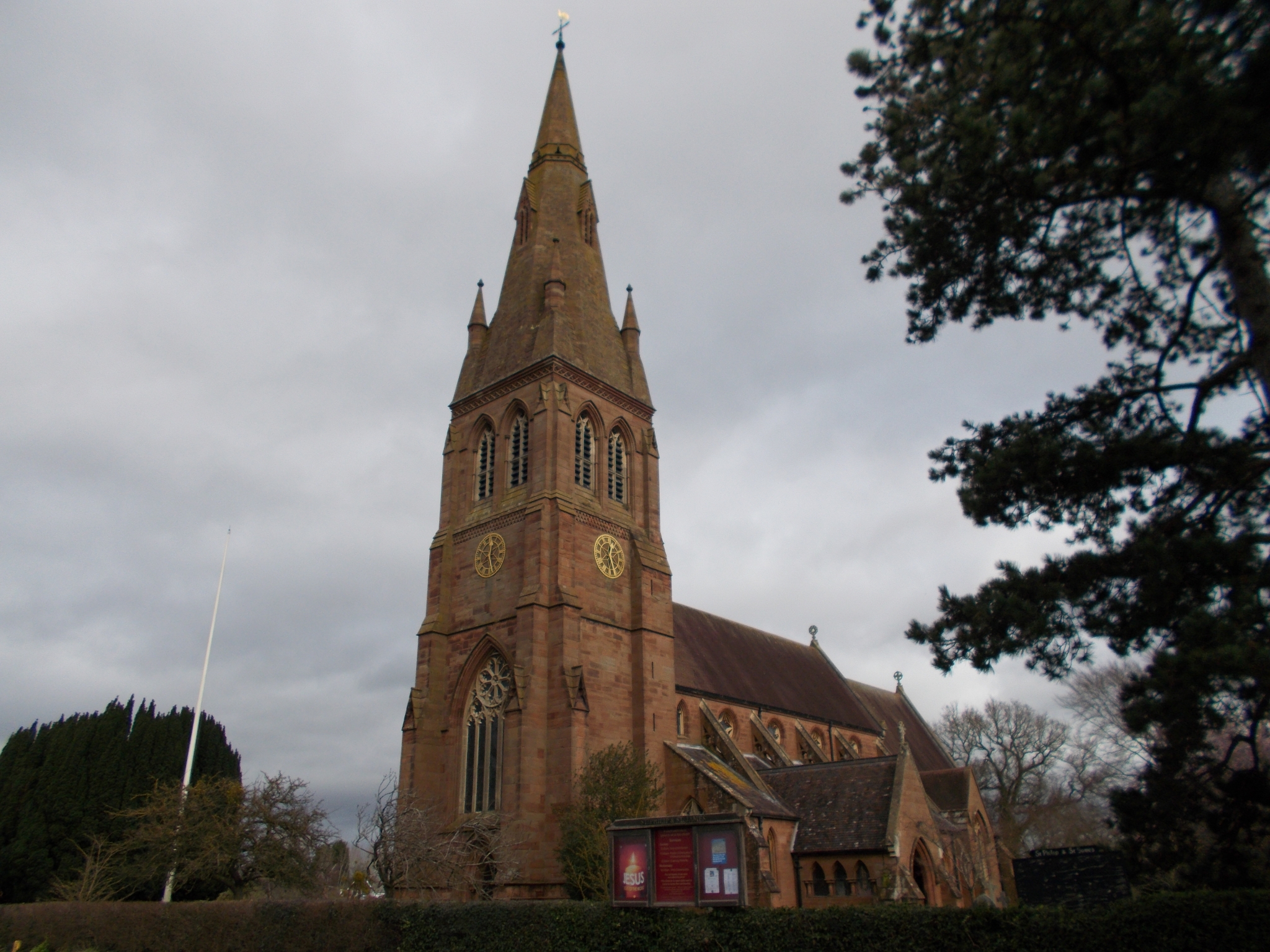 Worcester Hallow Church - War Memorials Online