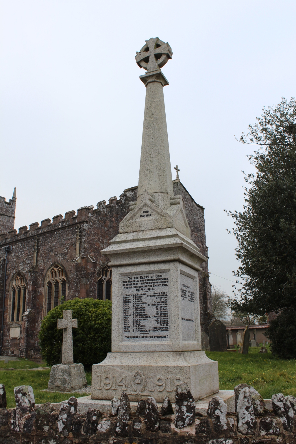 Thorverton - War Memorials Online