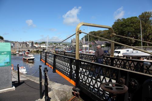 Major Cain Memorial Bridge, Cain Bridge, Castletown Harbour