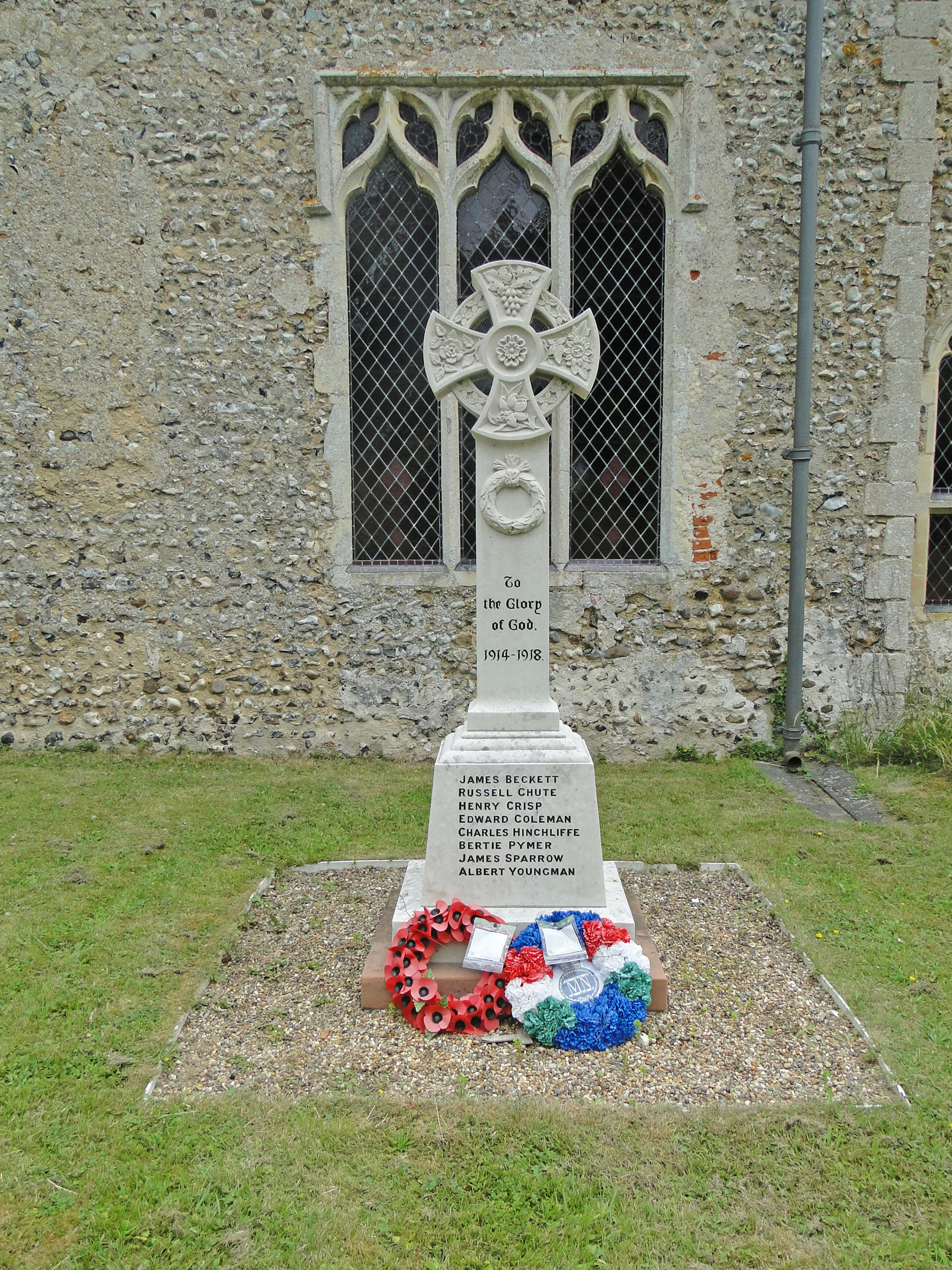 Great Moulton - War Memorials Online