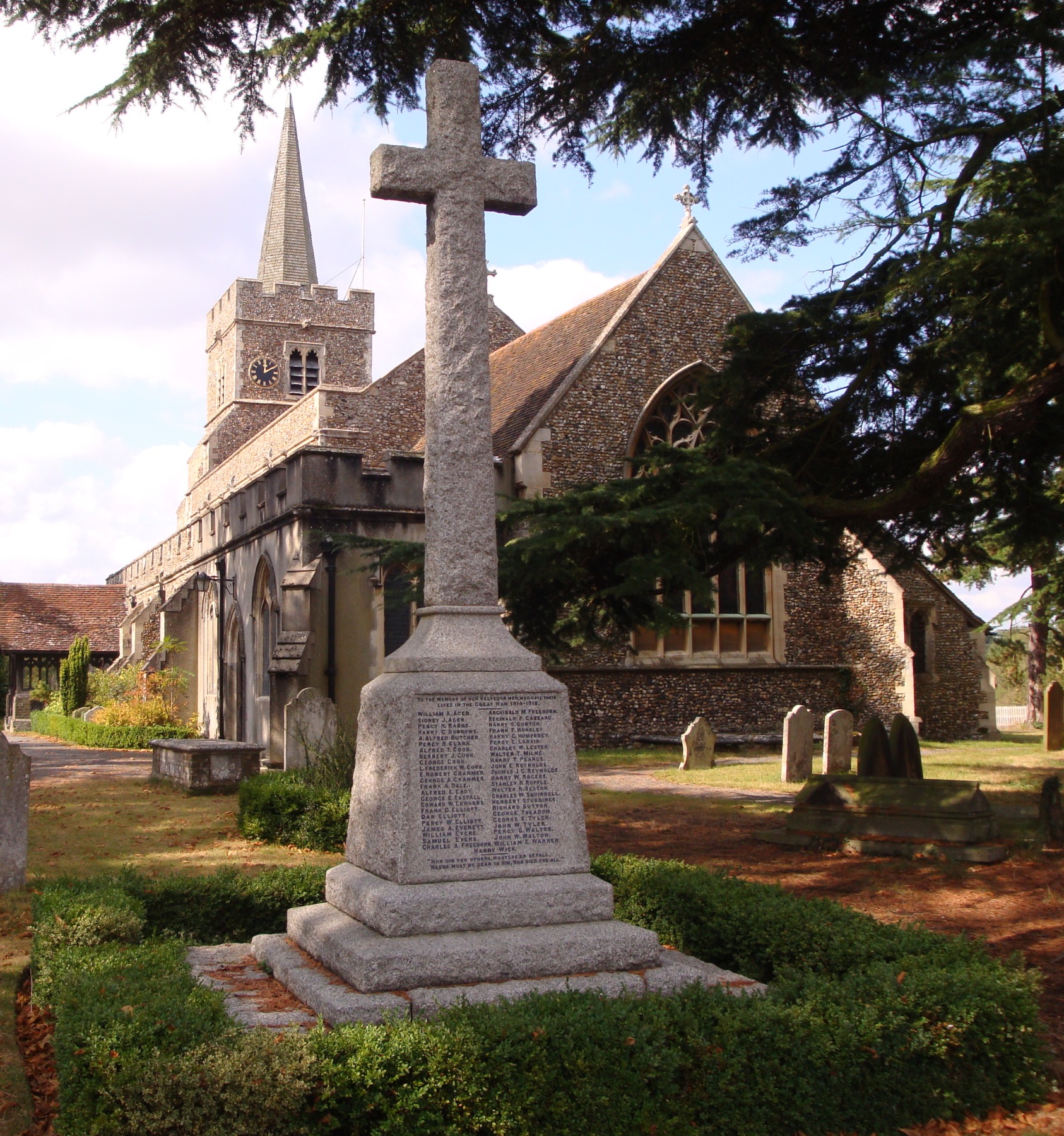 Kelvedon War memorial - War Memorials Online