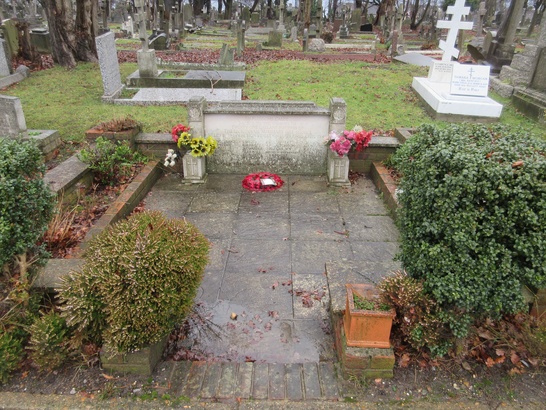 Beckenham Auxiliary Fire Service Stone of Remembrance