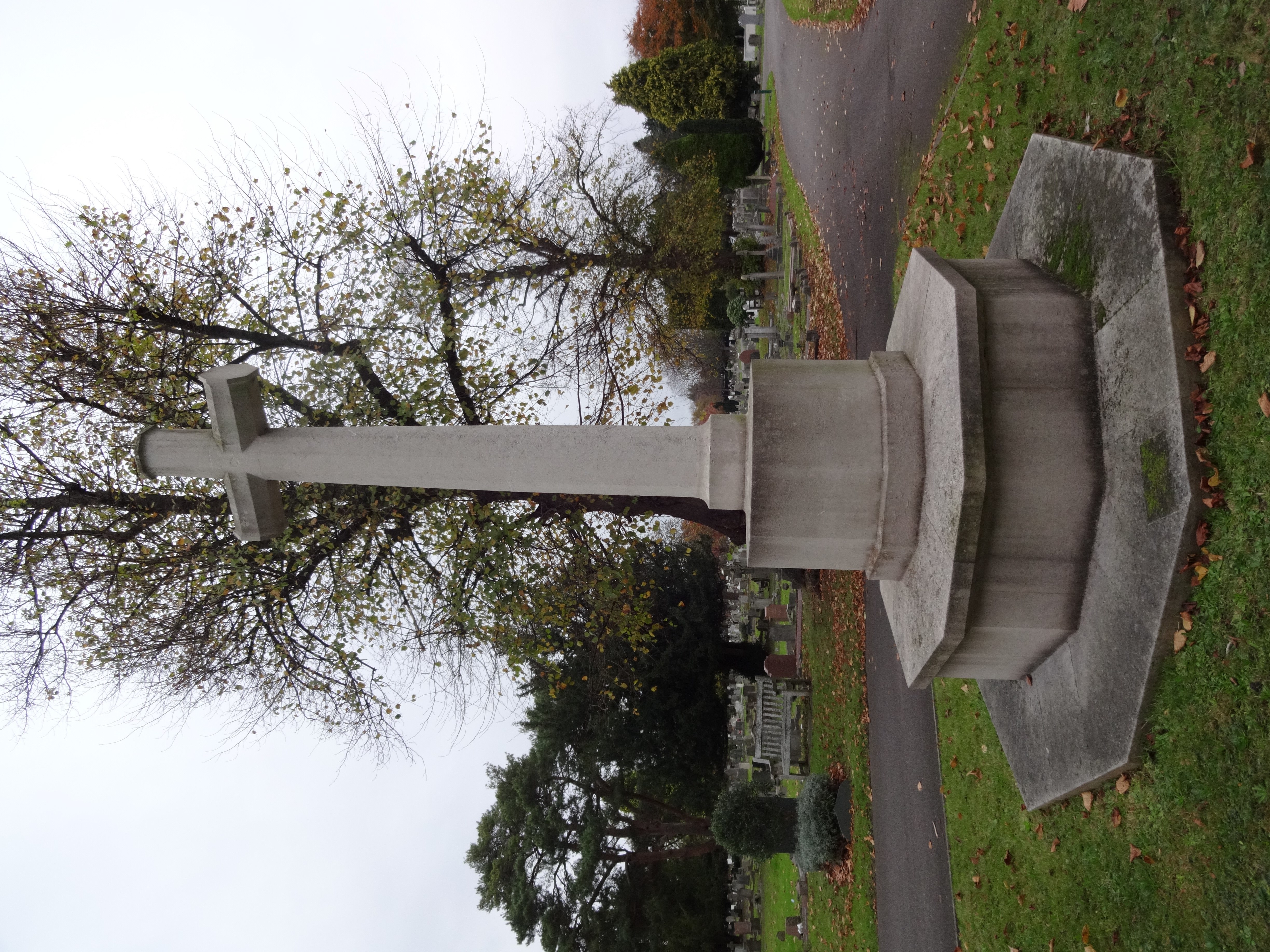 Cross of Sacrifice - War Memorials Online